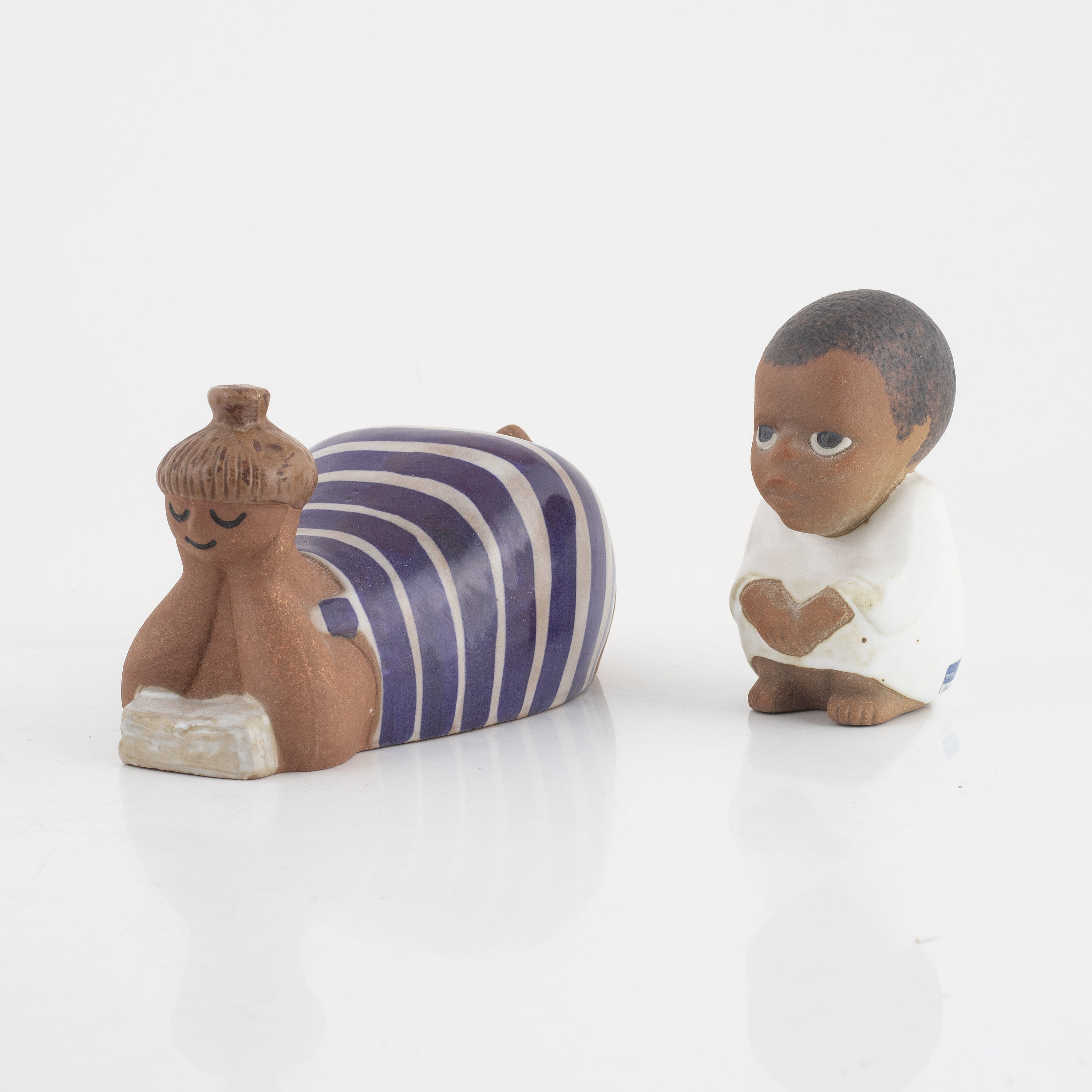 Lisa Larson, two figurines, Gustavsberg. - Bukowskis
