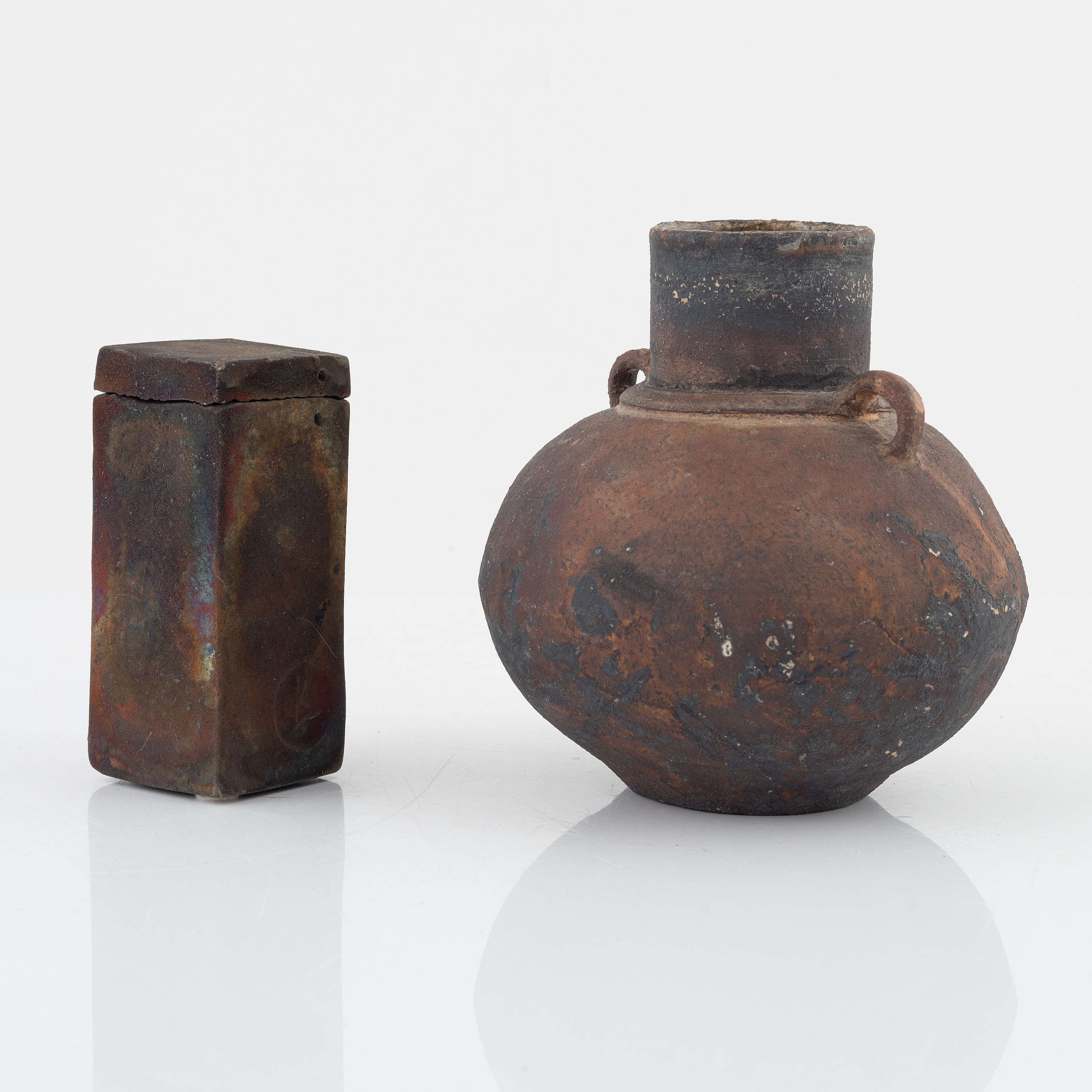 Dan Leonette och Asta Söholt Christensen, lockask samt hänkelvas ...