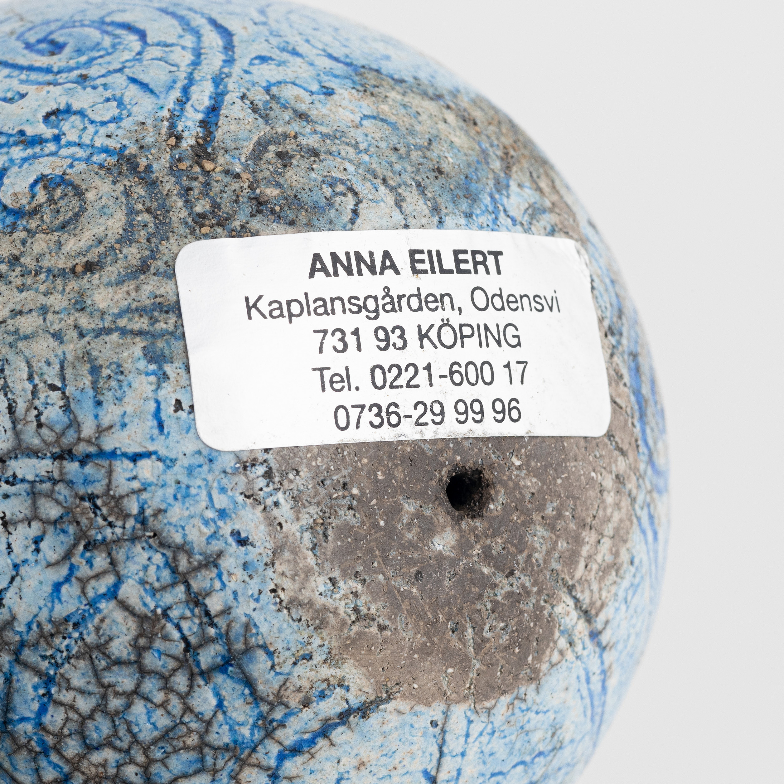 A set of three sculptures in raku technique, among others Anna Eilert ...