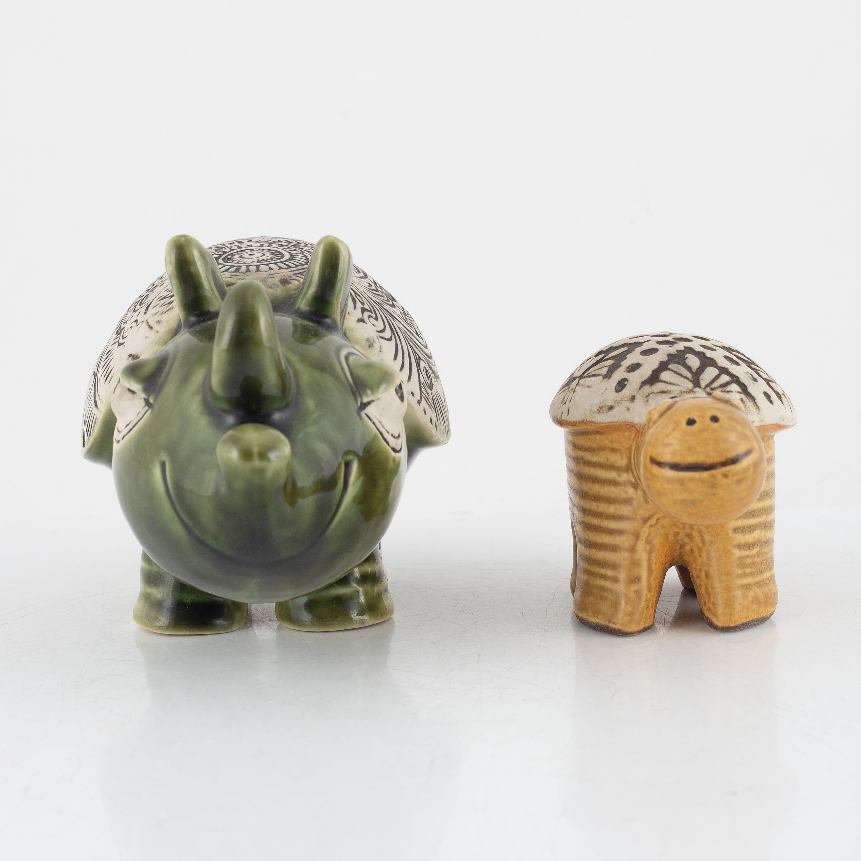 Lisa Larson, two figurines from the 'Jura' series, Gustavsberg, 1971-77. - Bukowskis