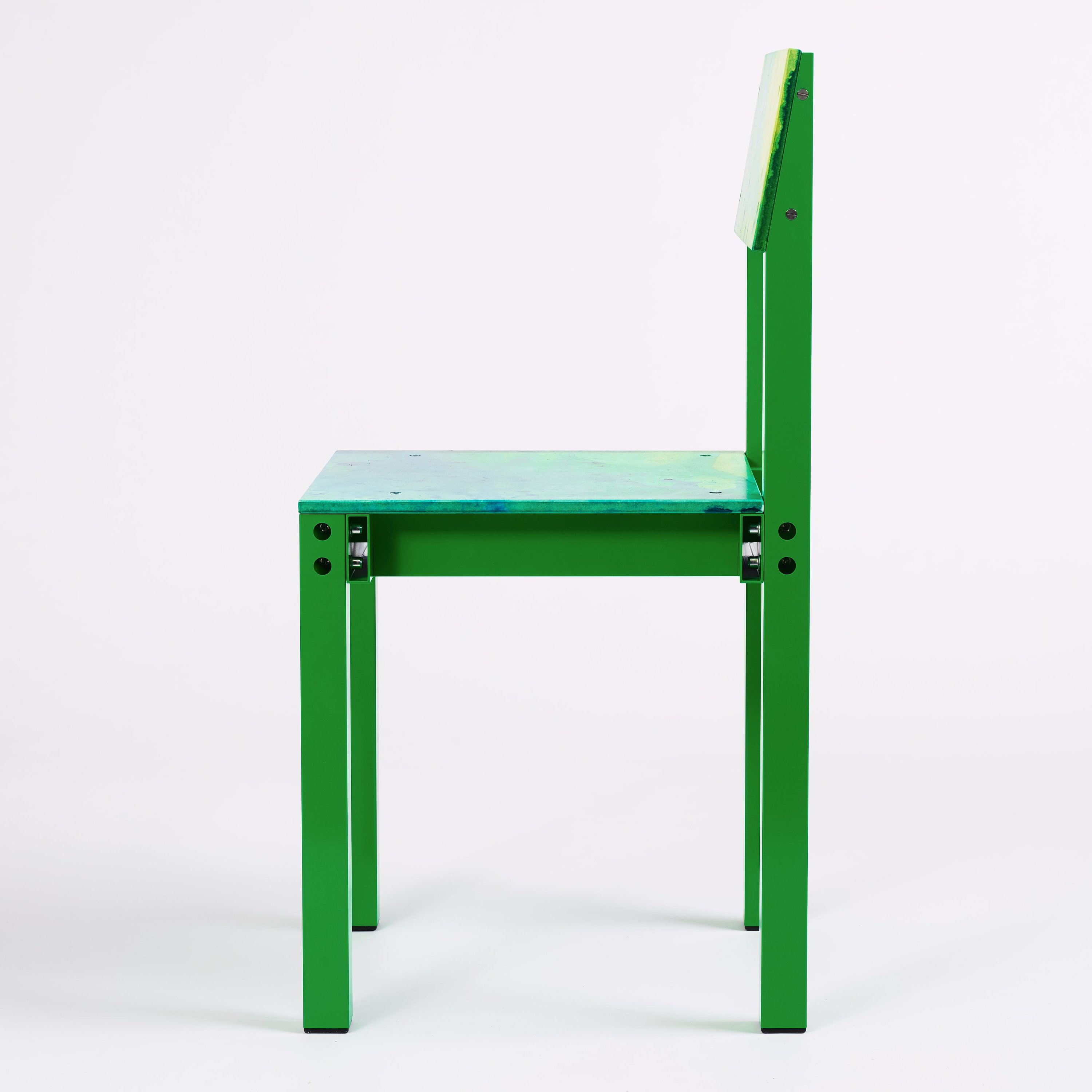 Fredrik Paulsen, a unique chair, "Chair One Open Air, Smell the Magic ...