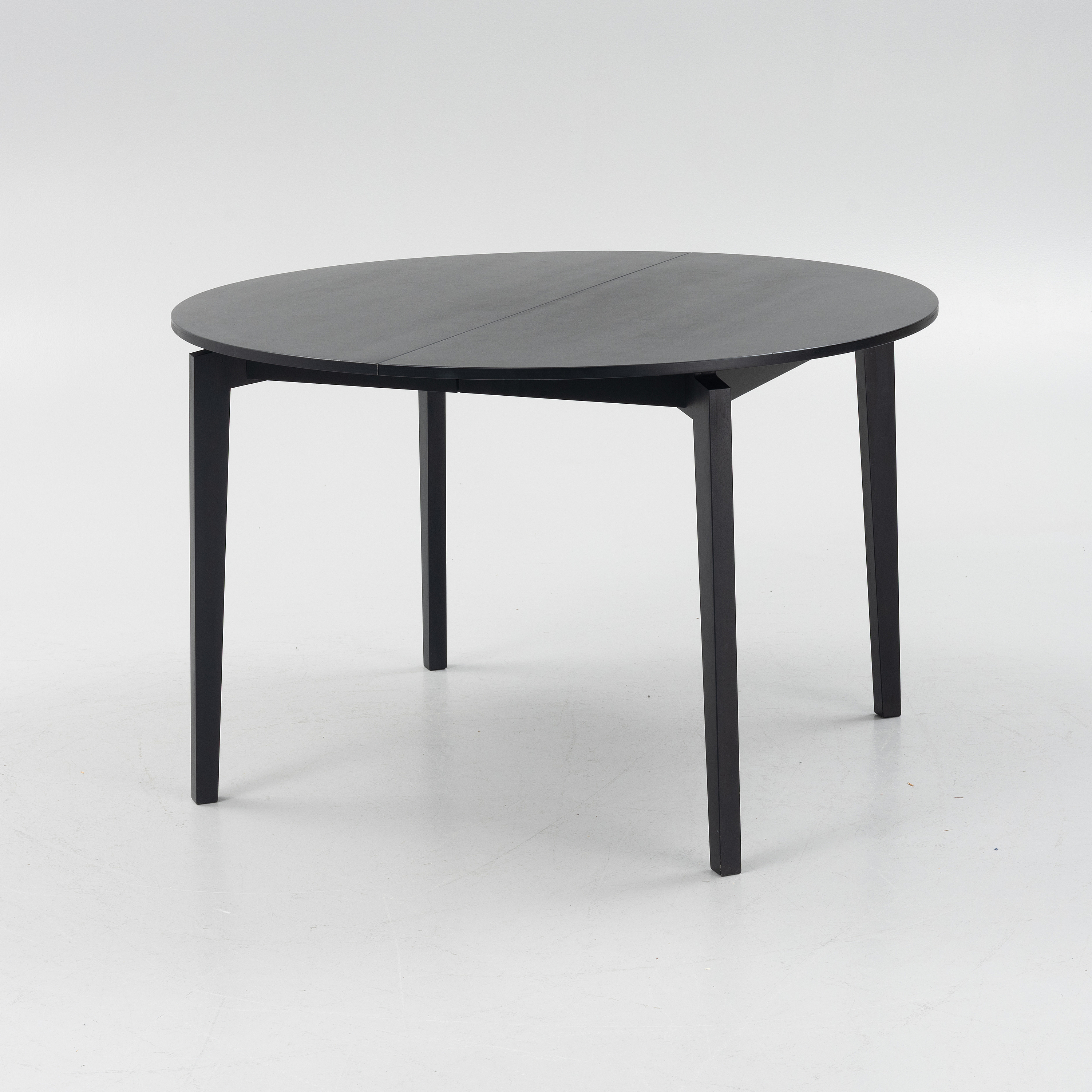 GAD, dining table, "Burs", 2019. - Bukowskis