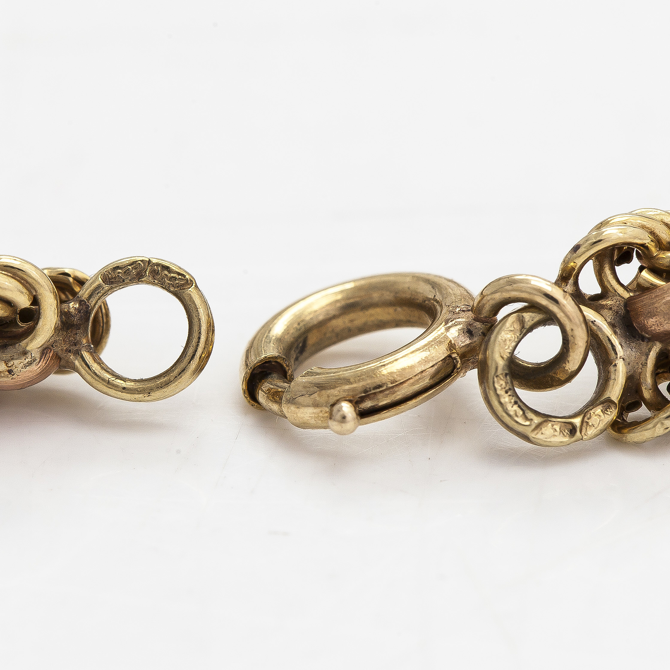 Halsband, doserat, 14K guld. - Bukowskis