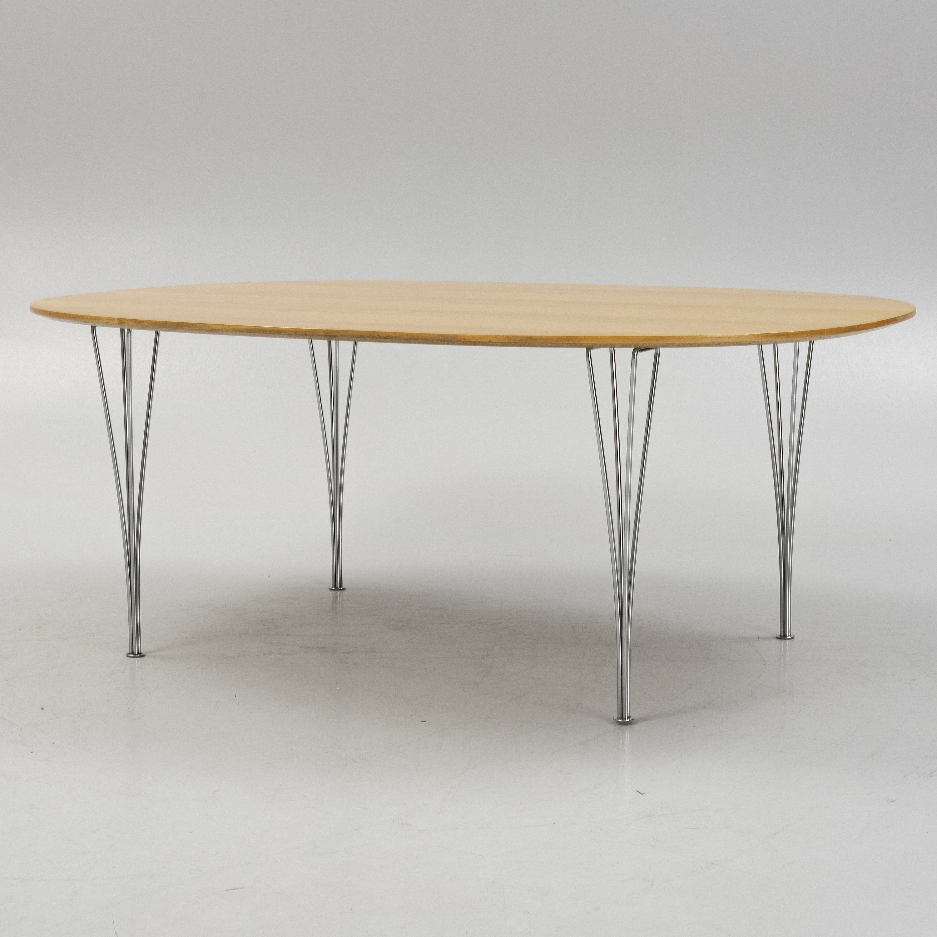 Piet Hein & Bruno Mathsson, bord, "Superellips" Fritz Hansen, Danmark ...