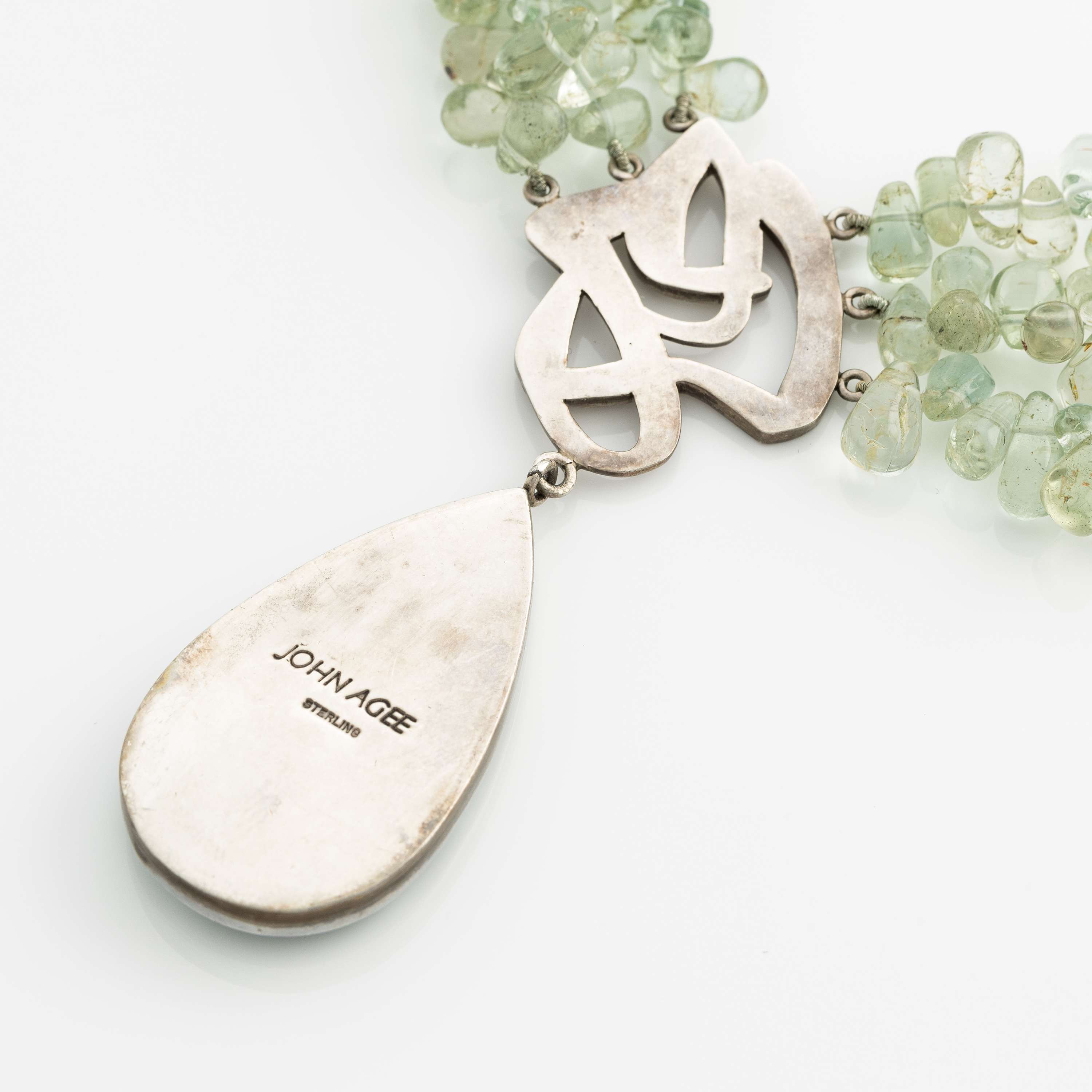 John Agee, collier, silver och gröna stenar sannolikt kvarts. - Bukowskis