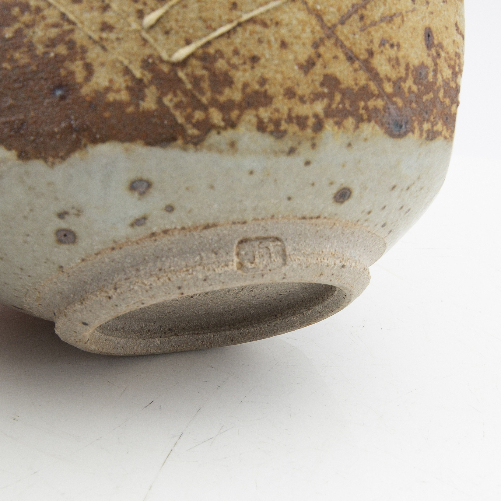 Johan Thunell, teapot signed glazed stoneware. - Bukowskis
