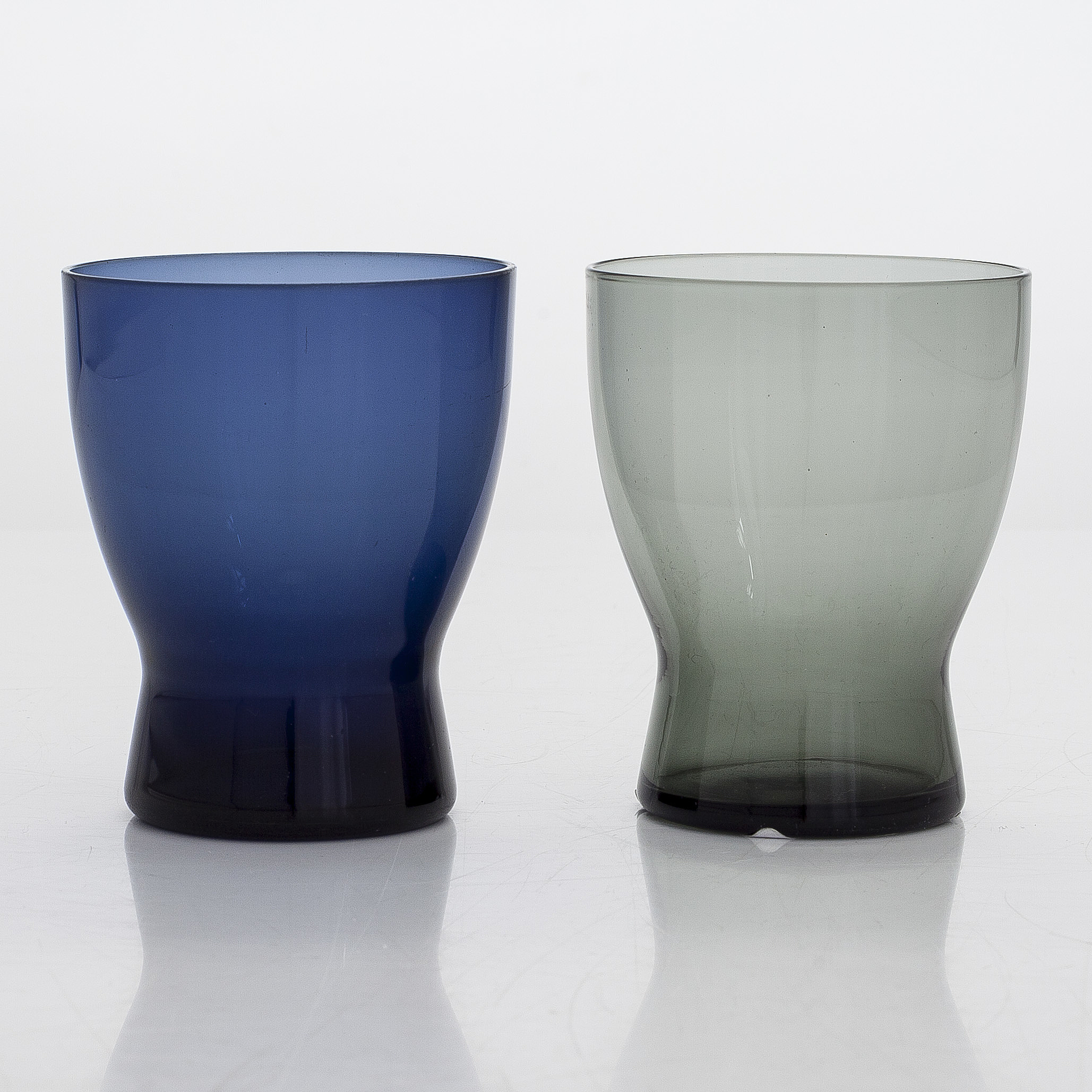 Saara Hopea, two glass carafes and twelve drinking glasses, Nuutajärvi ...