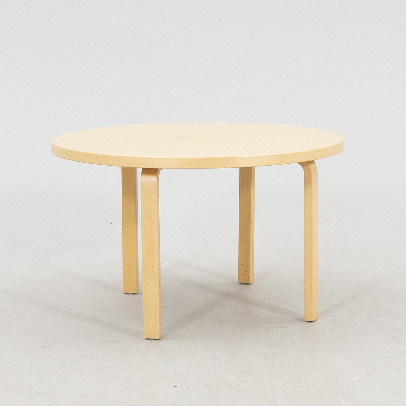 Alvar Aalto, coffee table by Artek Finland, latter part of the 20th ...