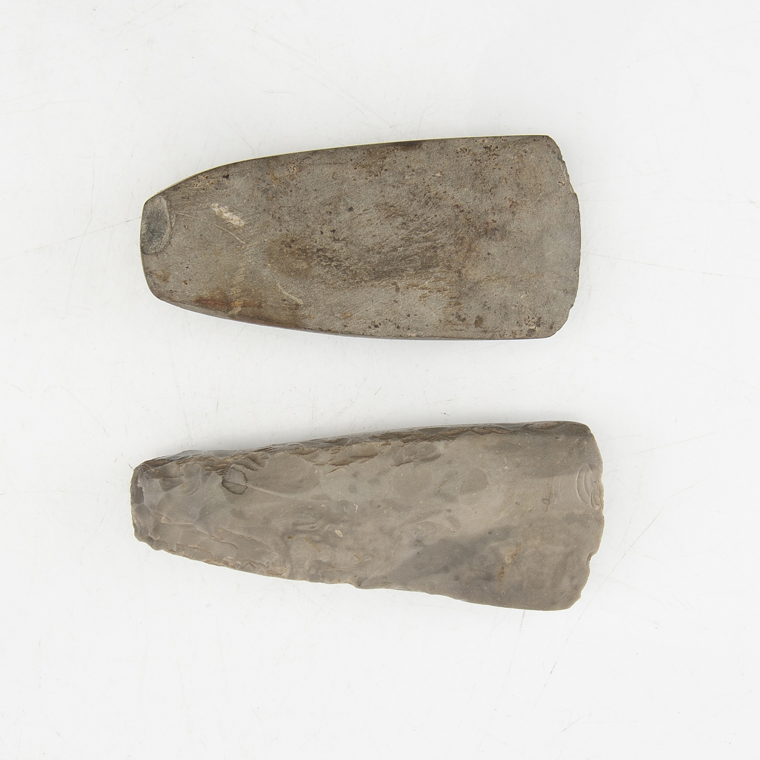 Stone axes, four pieces, Neolithic. - Bukowskis