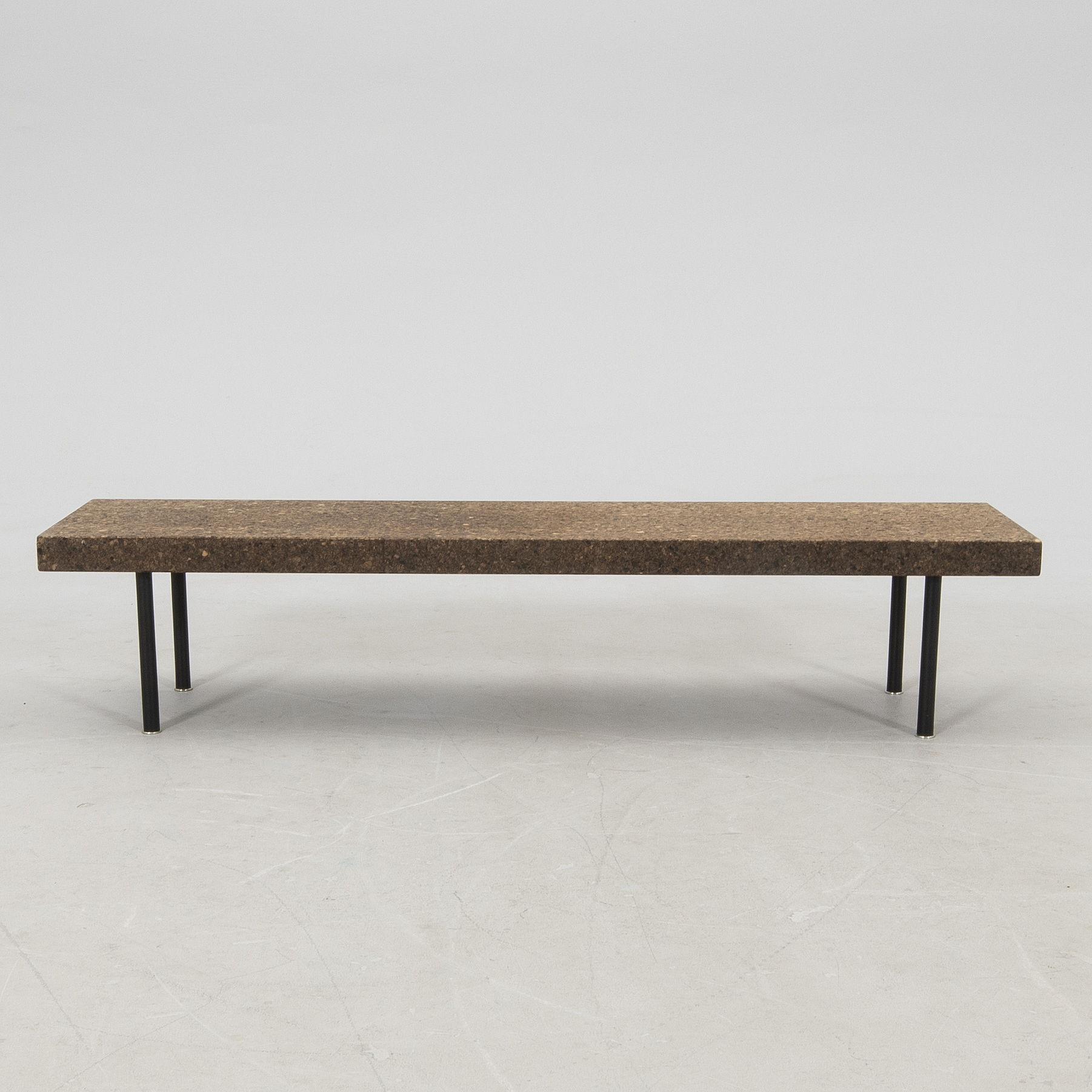 Ilse Crawford, bänk/bord, "Sinnerlig", IKEA, 2015. - Bukowskis