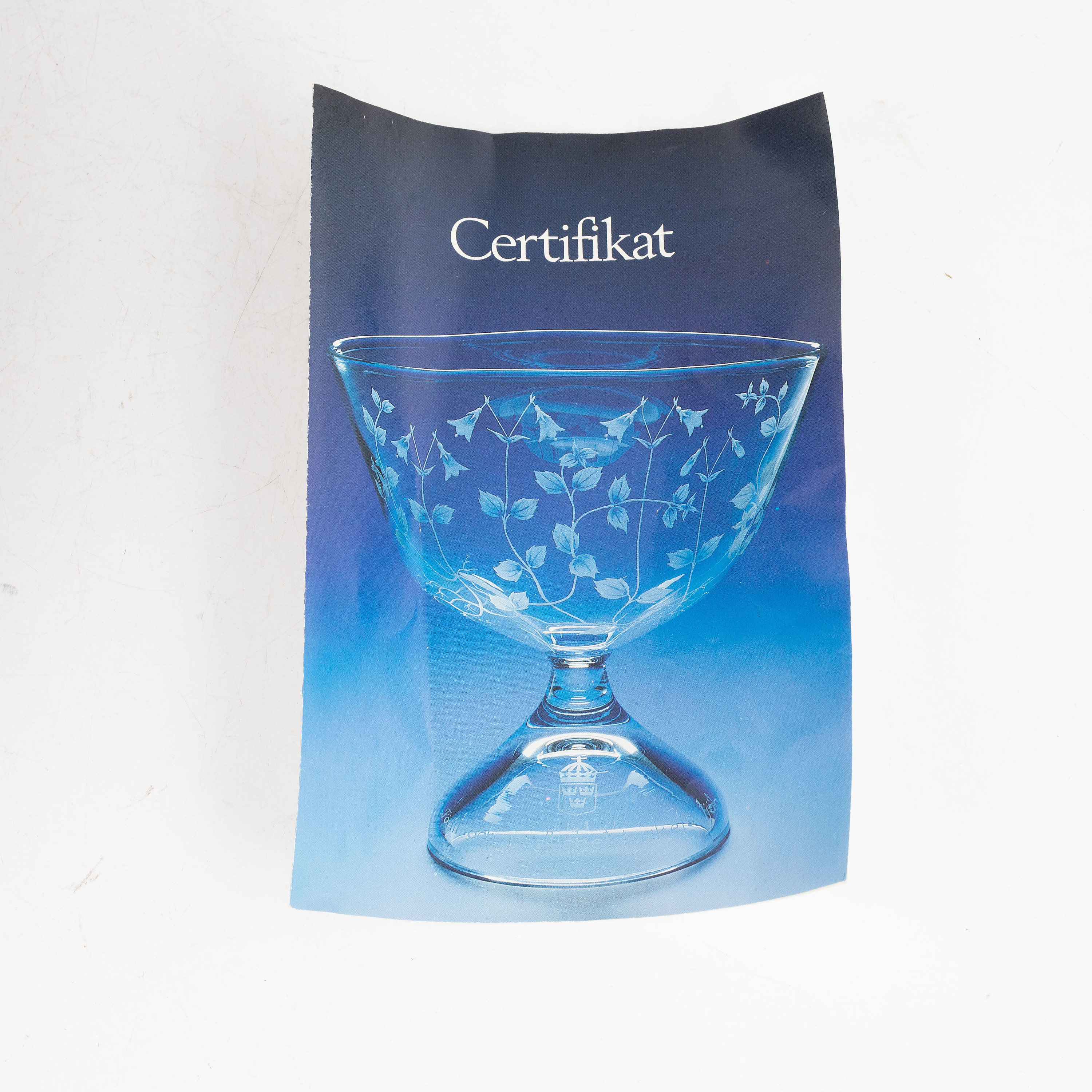 Lisa Bauer, skål på fot, glas, Kosta 1986. - Bukowskis