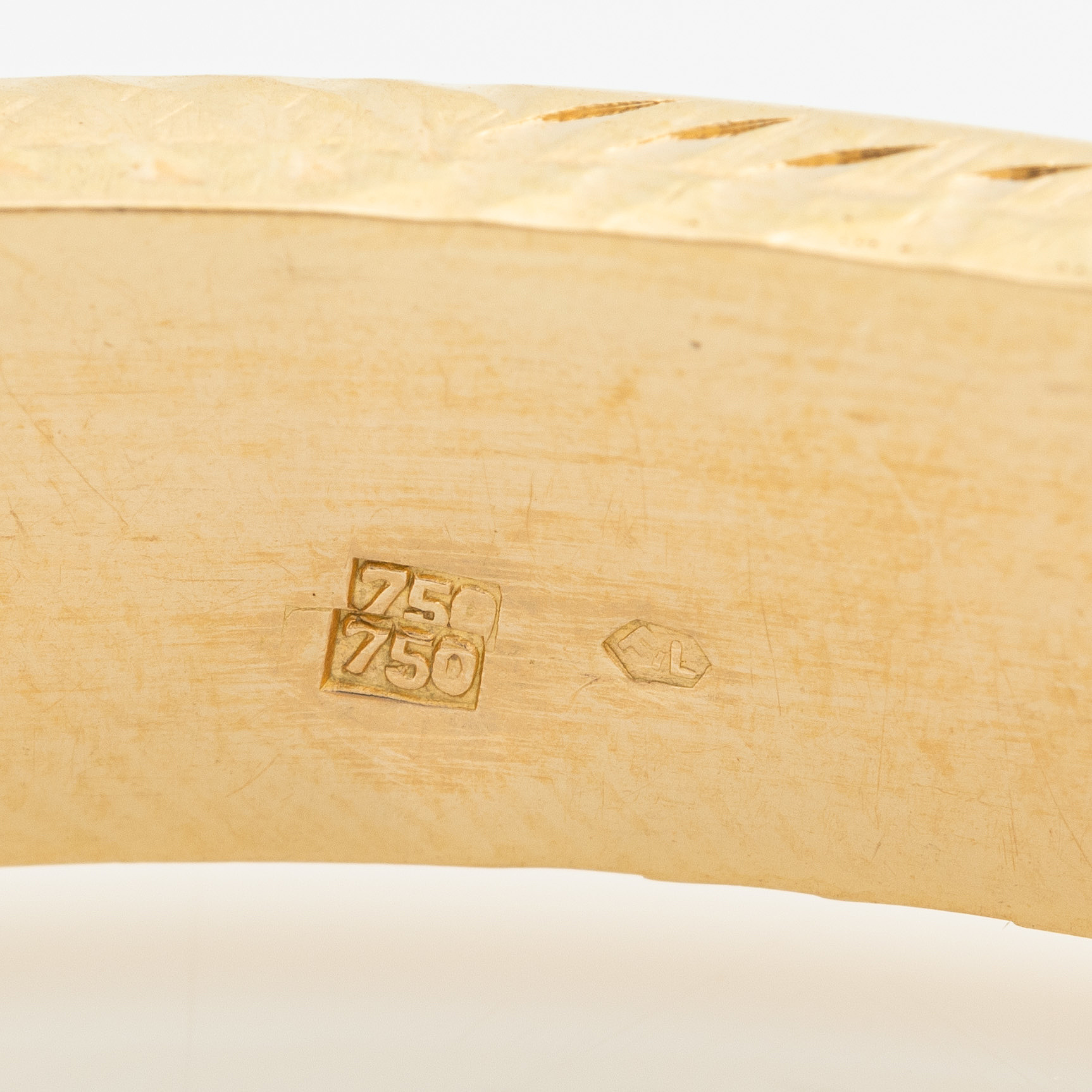 Bangle 18K gold. - Bukowskis