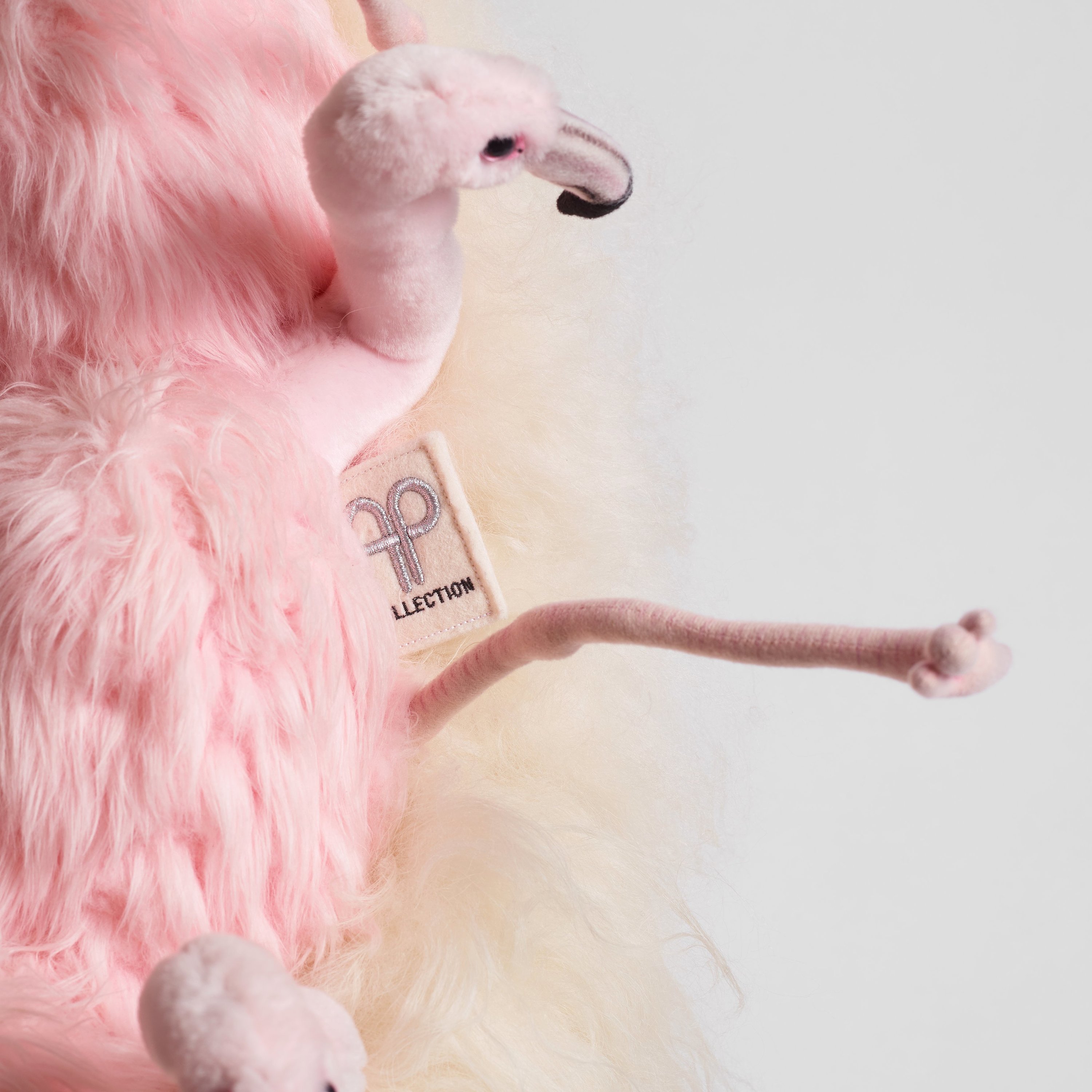 Alexis Verstraeten & Pauline Montironi, a "Miss Flamingo" armchair, ed ...