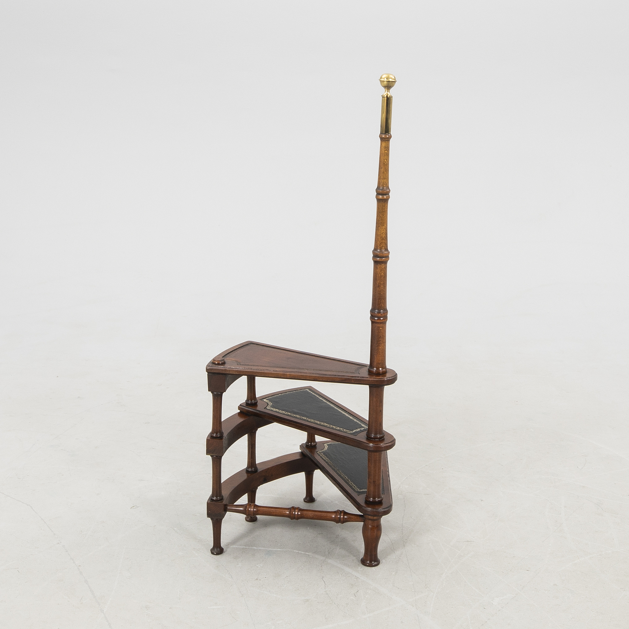 Library ladder, second half of the 20th century. - Bukowskis