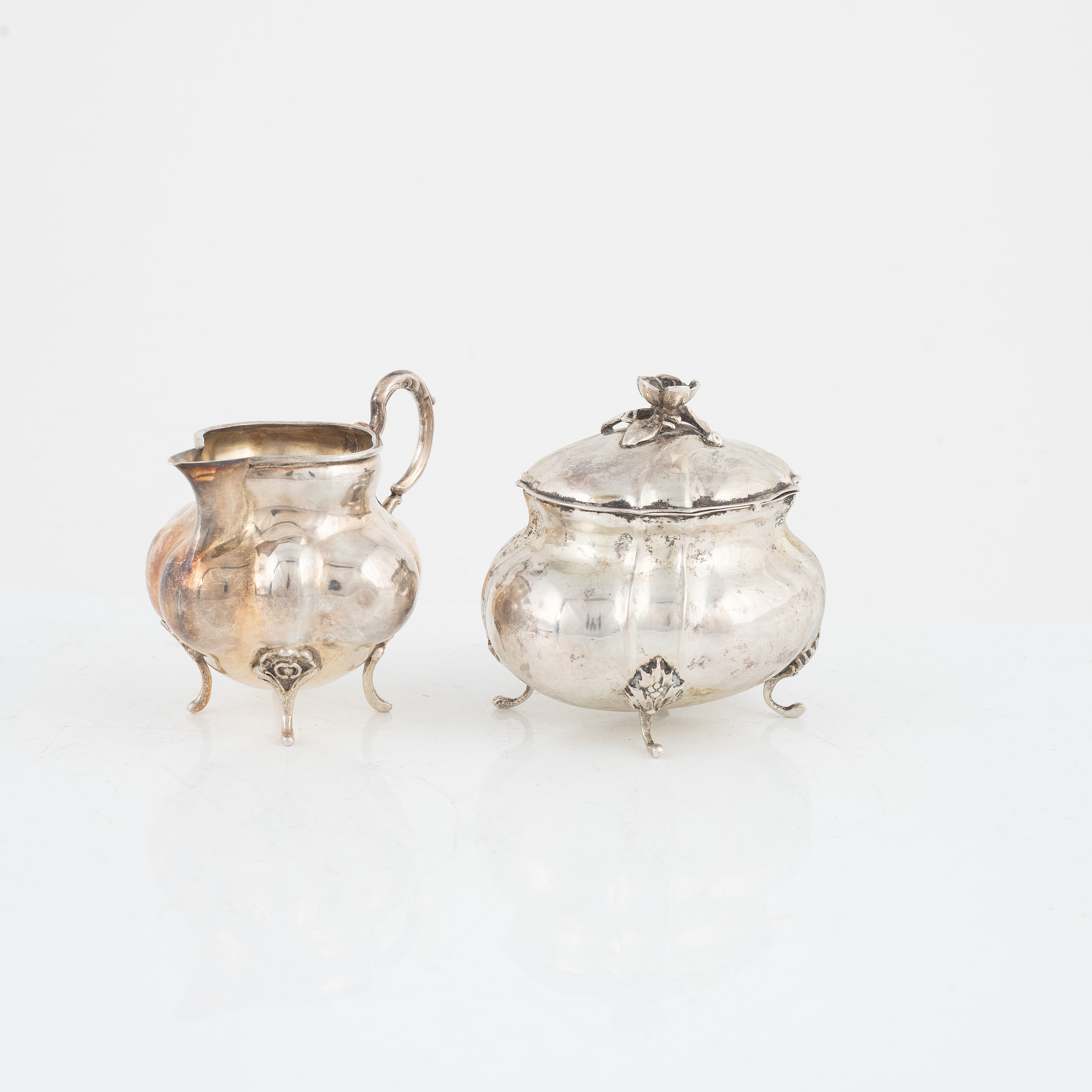 Sugar bowl and creamer, silver, Rococo style, Swedish import marks ...