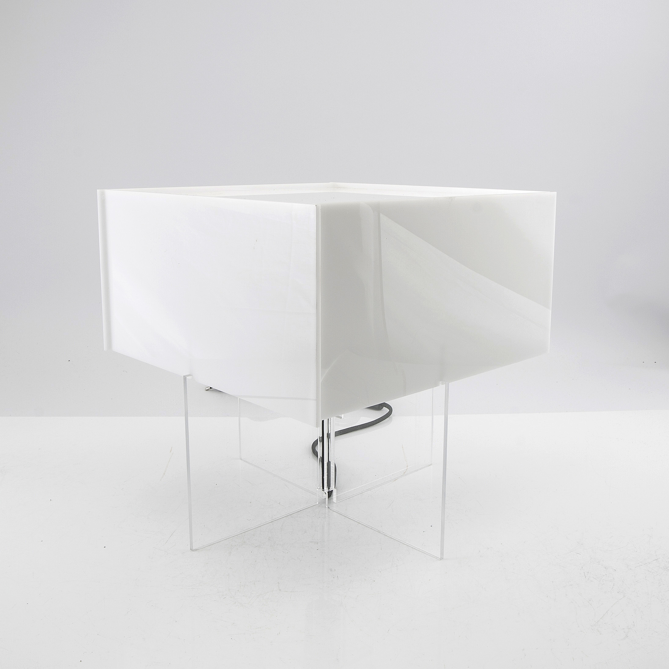 Bodil Kjaer table lamp "Cross-Plex T300", for Fritz Hansen Denmark ...