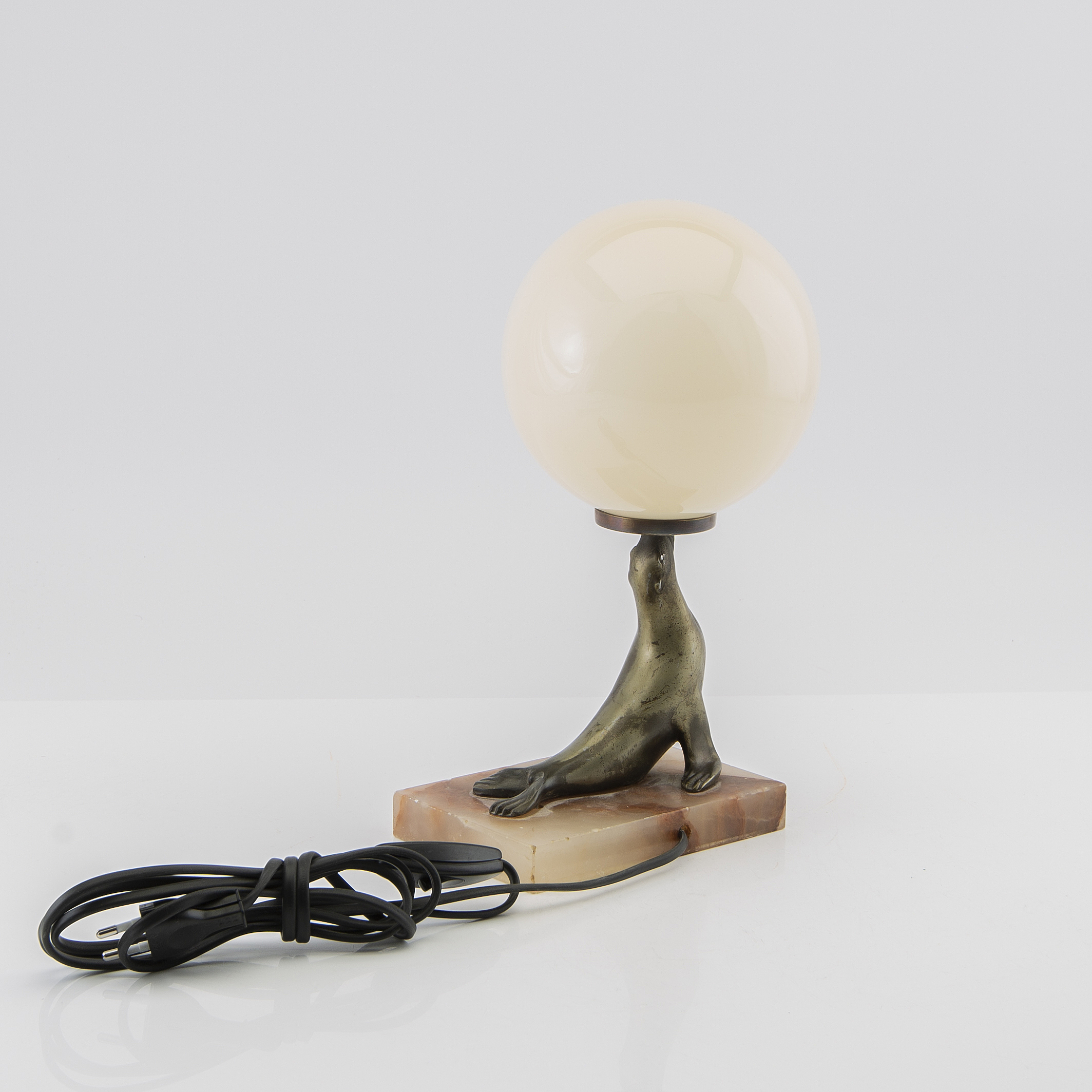 Table Lamp 1930s/40s. - Bukowskis