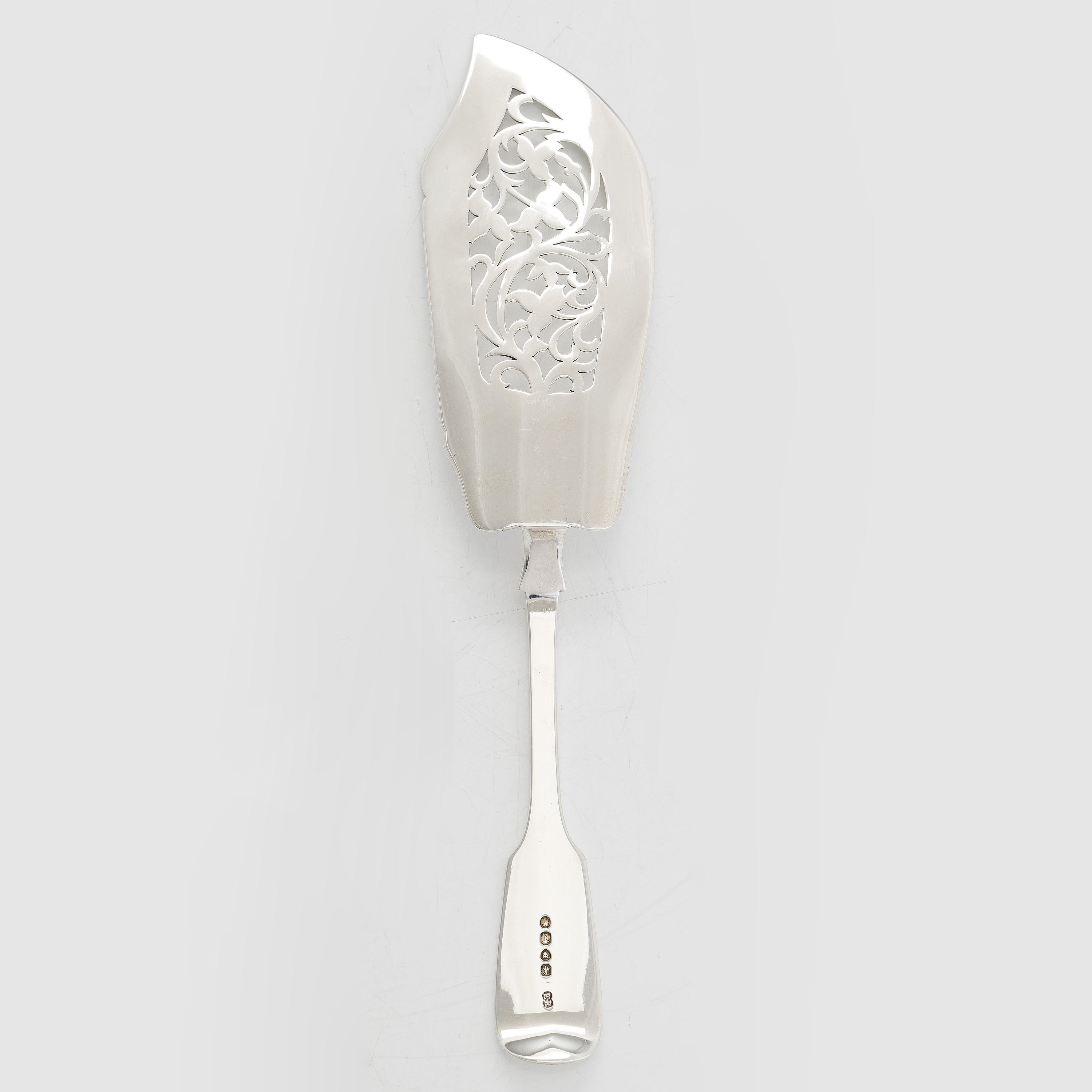A sterling silver fish server, London 1854. - Bukowskis