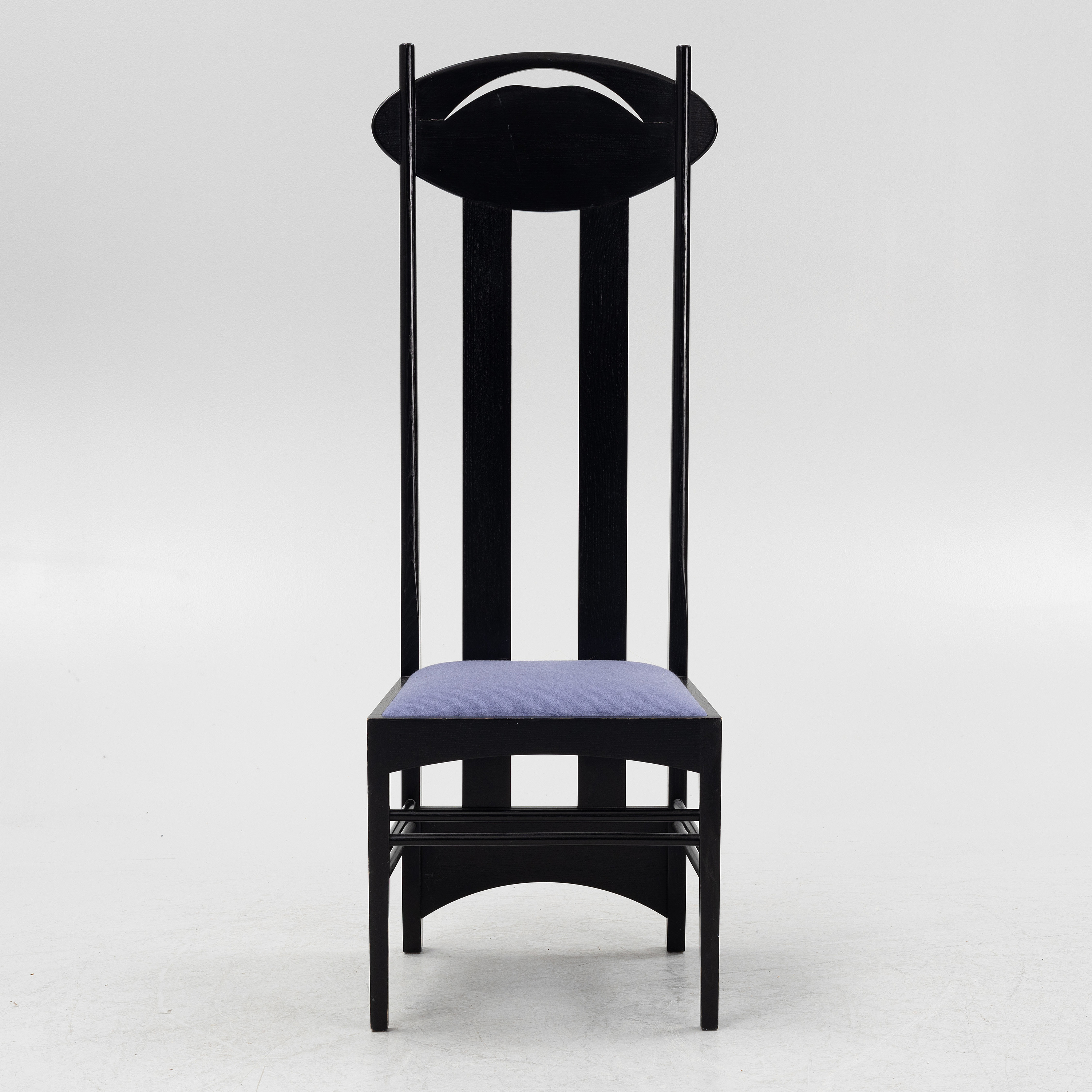 Charles Rennie Mackintosh, stol "Argyle", Cassina. - Bukowskis