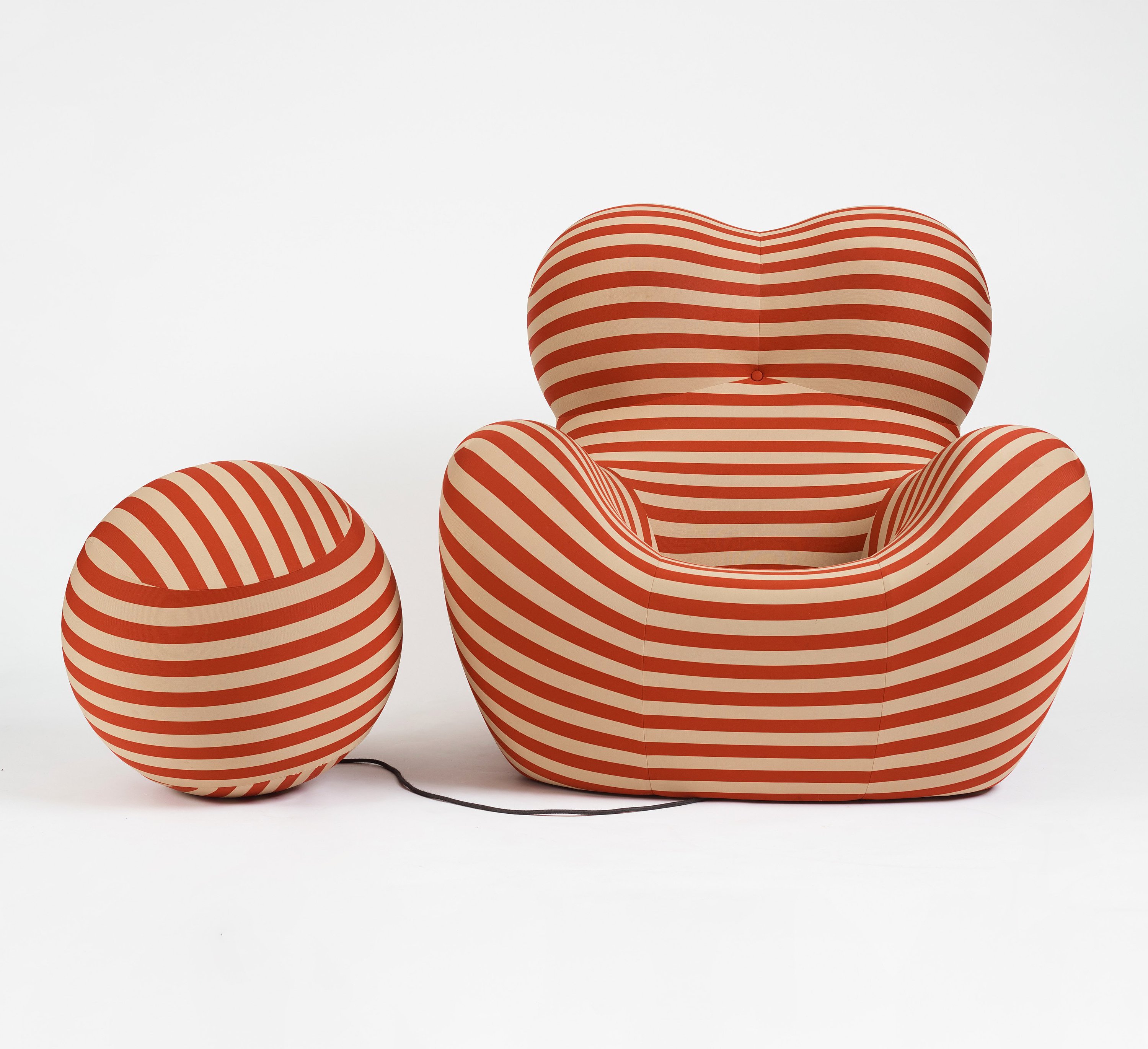 Gaetano Pesce, a "La Mamma" armchair with ottoman model UP5 and UP6 ...