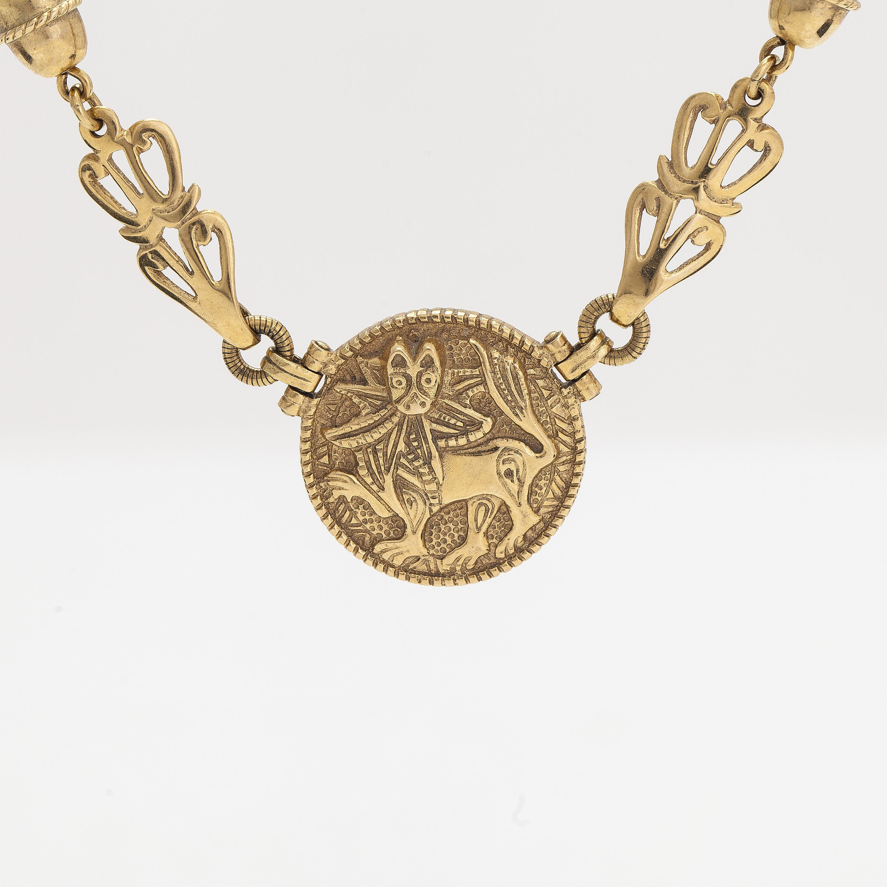 Kalevala Koru, An 18K gold necklace 'Sun Lion', Helsinki 1998. - Bukowskis