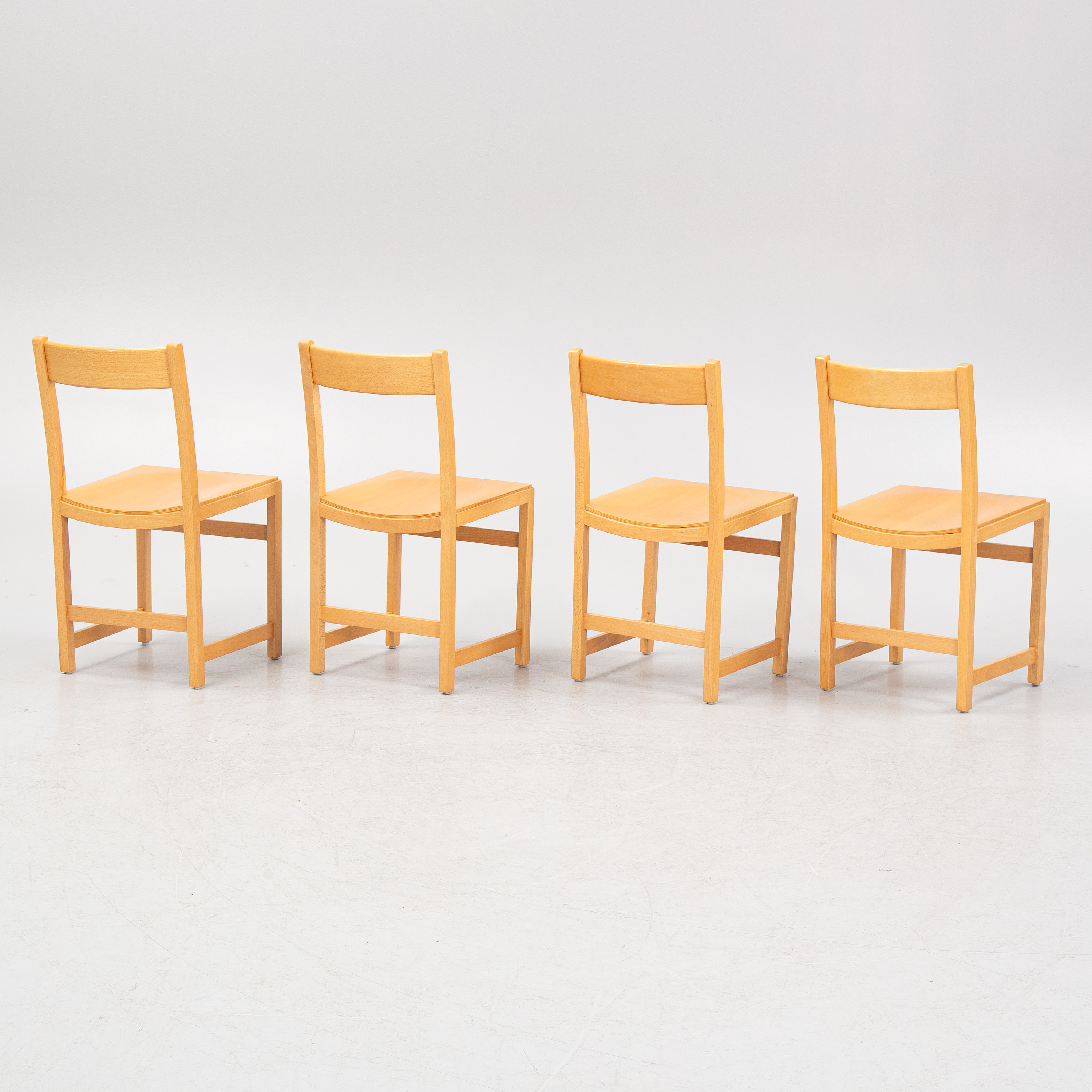 Chris Martin, stolar, 4 st, "Waiter Chair", Massproductions. - Bukowskis