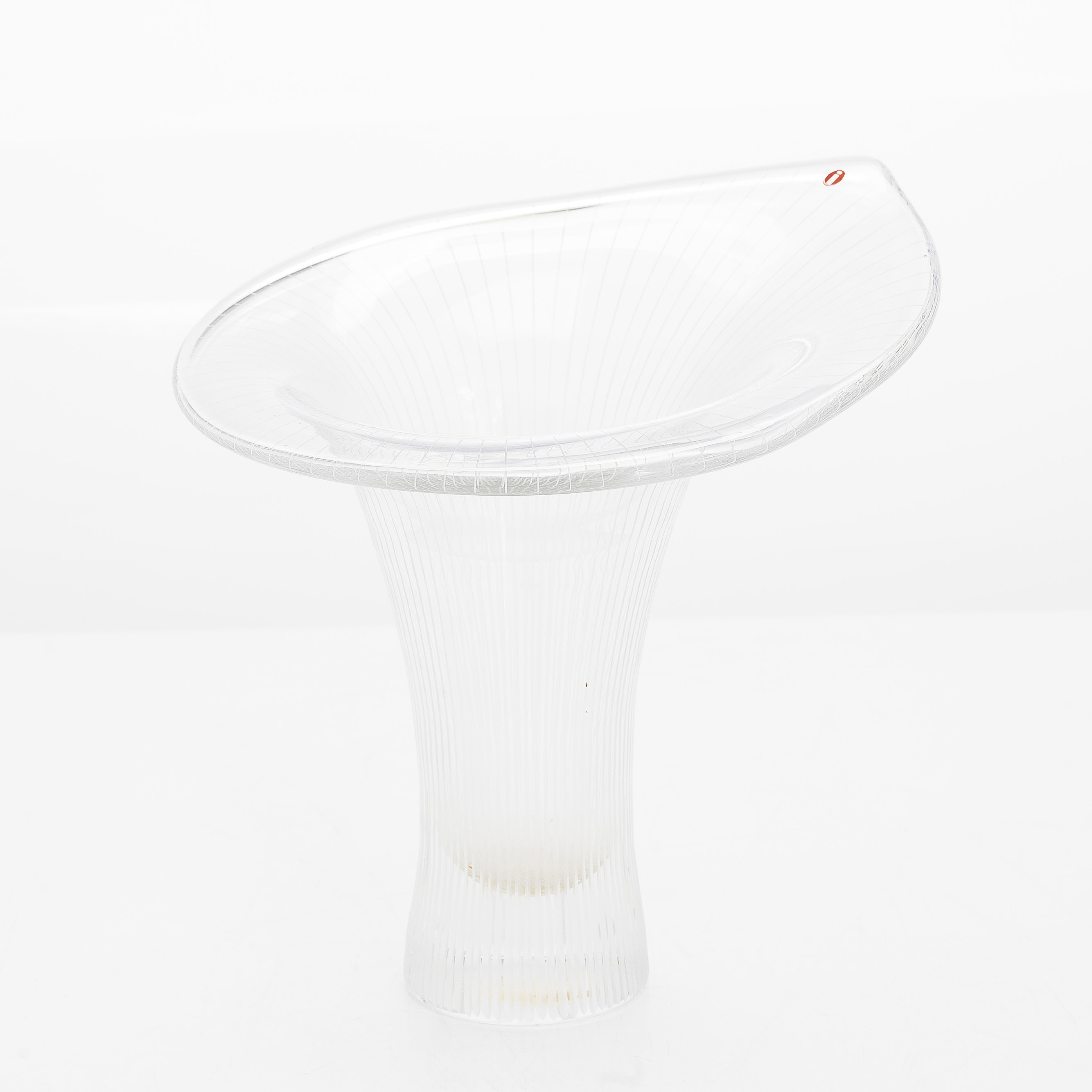 Tapio Wirkkala, vas, "Kanttarell", signerad Tapio Wirkkala, Iittala 12/ ...