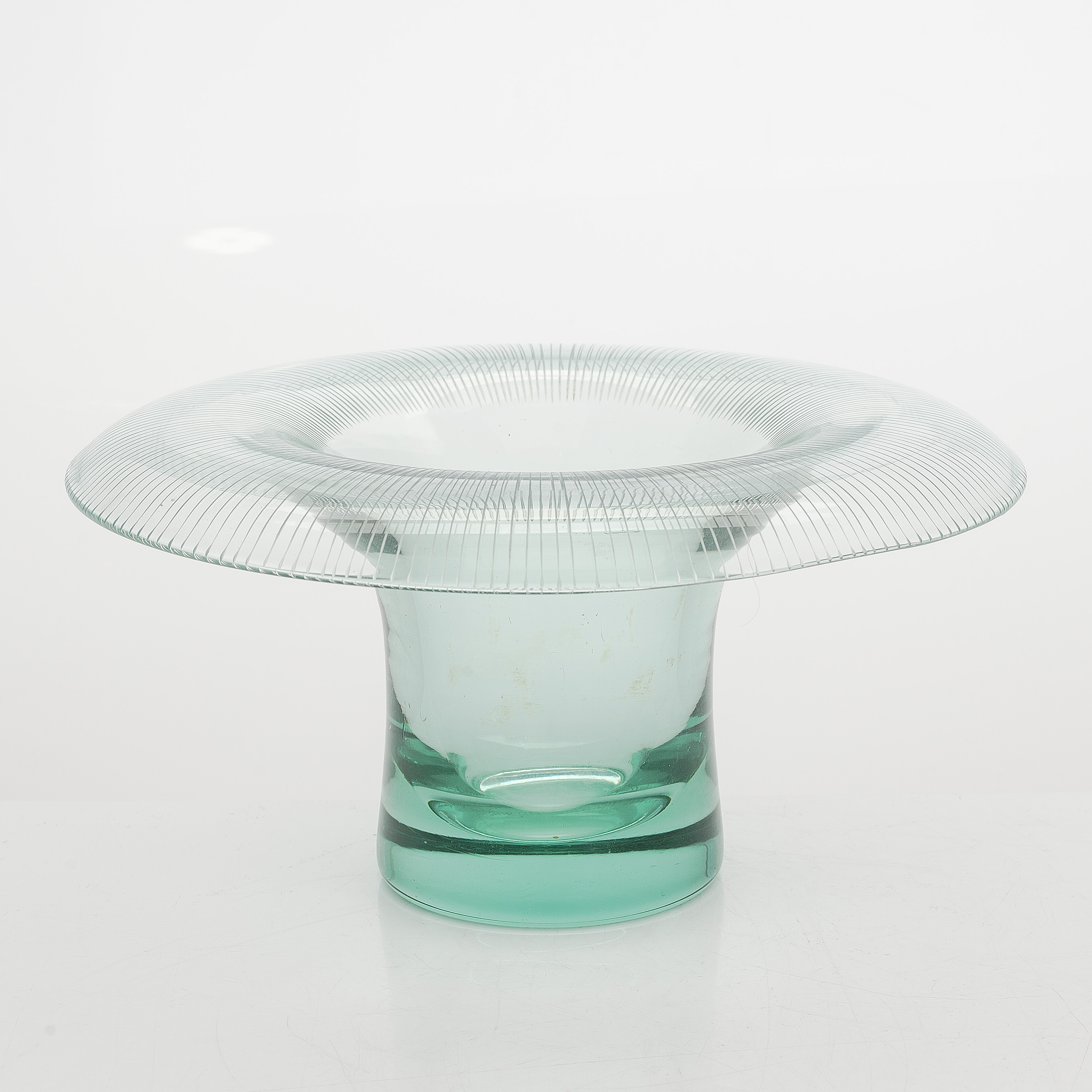 Helena Tynell (Turpeinen), a vase 'Collar' signed Riihimäen Lasi O.Y H ...