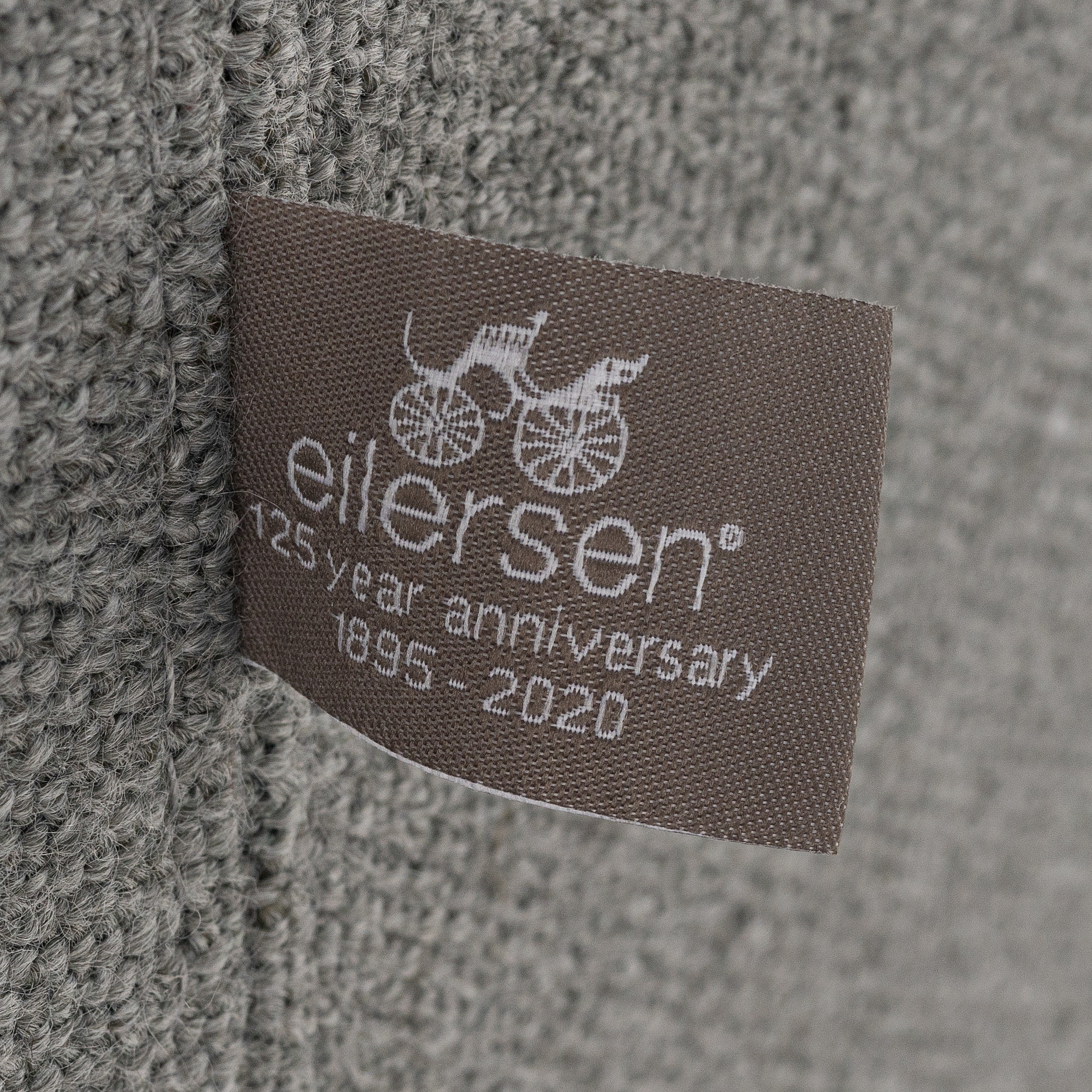 Pierre Sindre, fåtölj, "Funen", Eilersen. - Bukowskis