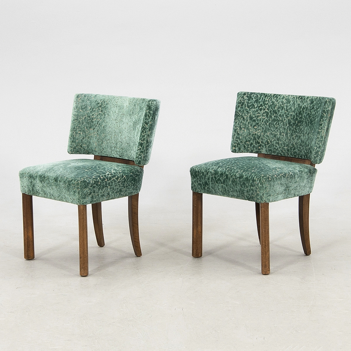 Chairs, a pair of Art Deco 1930s/40s. - Bukowskis