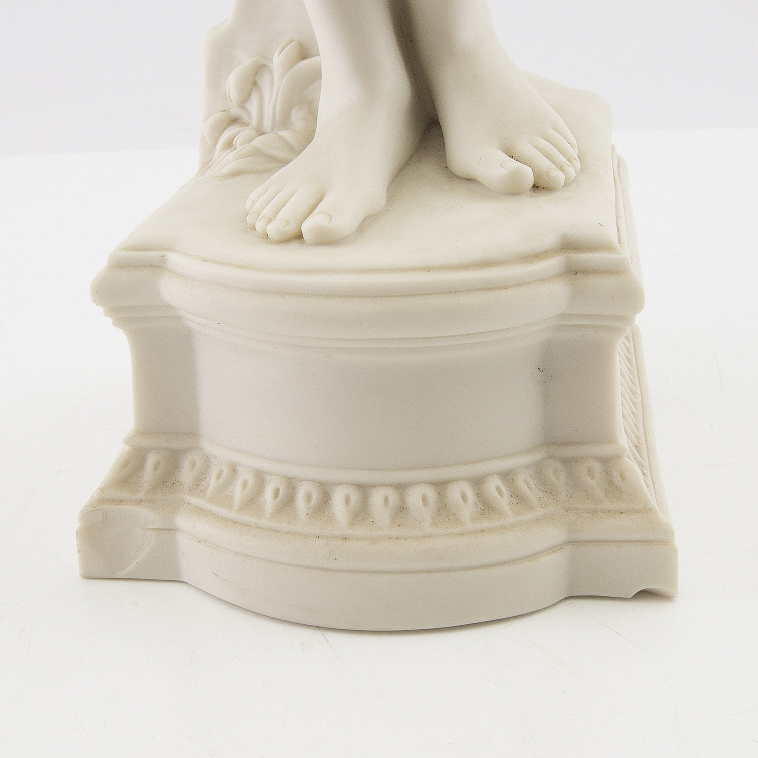 Per Hasselberg, efter, skulptur parian, Gustafsberg 1899. - Bukowskis