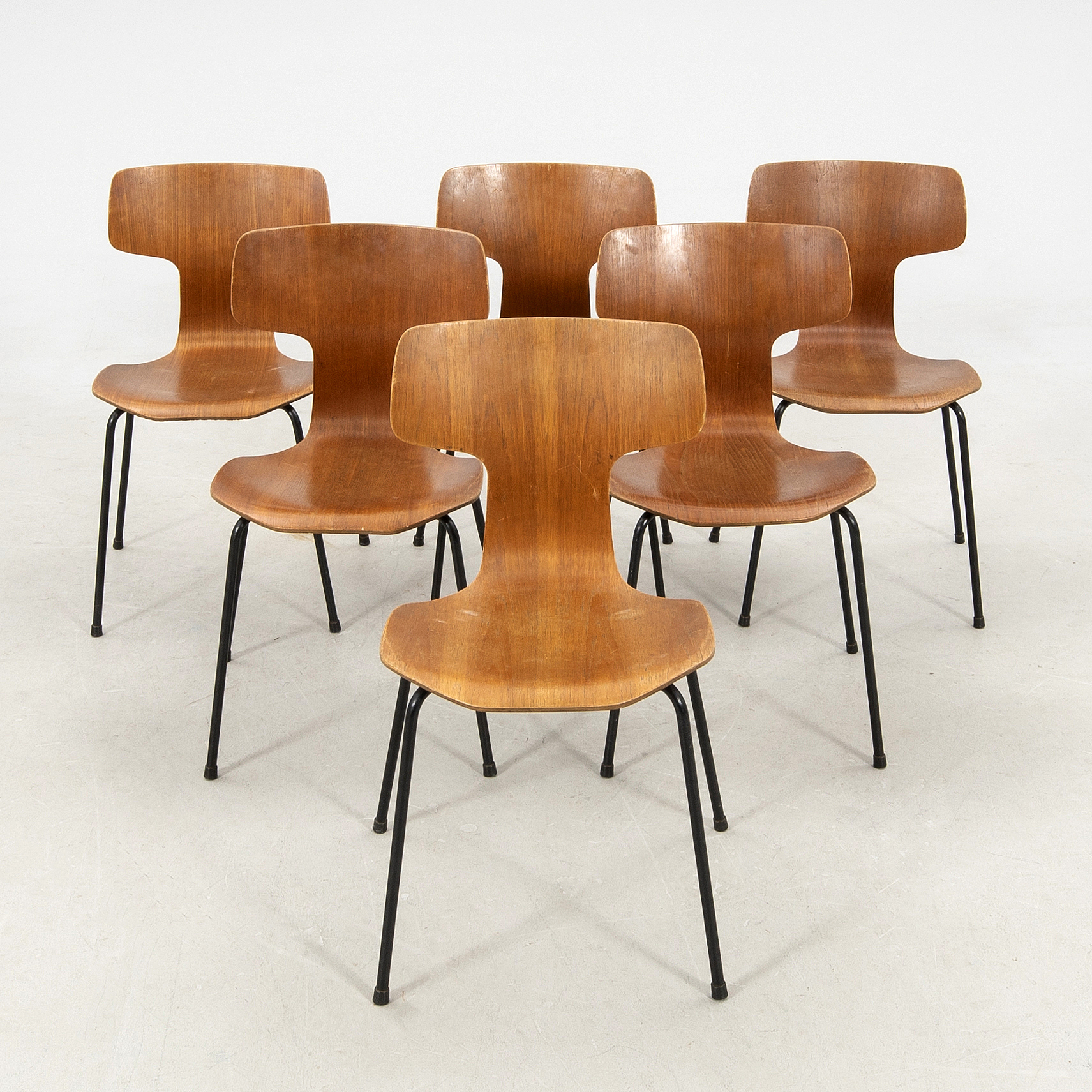 Arne Jacobsen, chairs, 6 pcs "The T-Chair" model 3103 Fritz Hansen 1968 ...