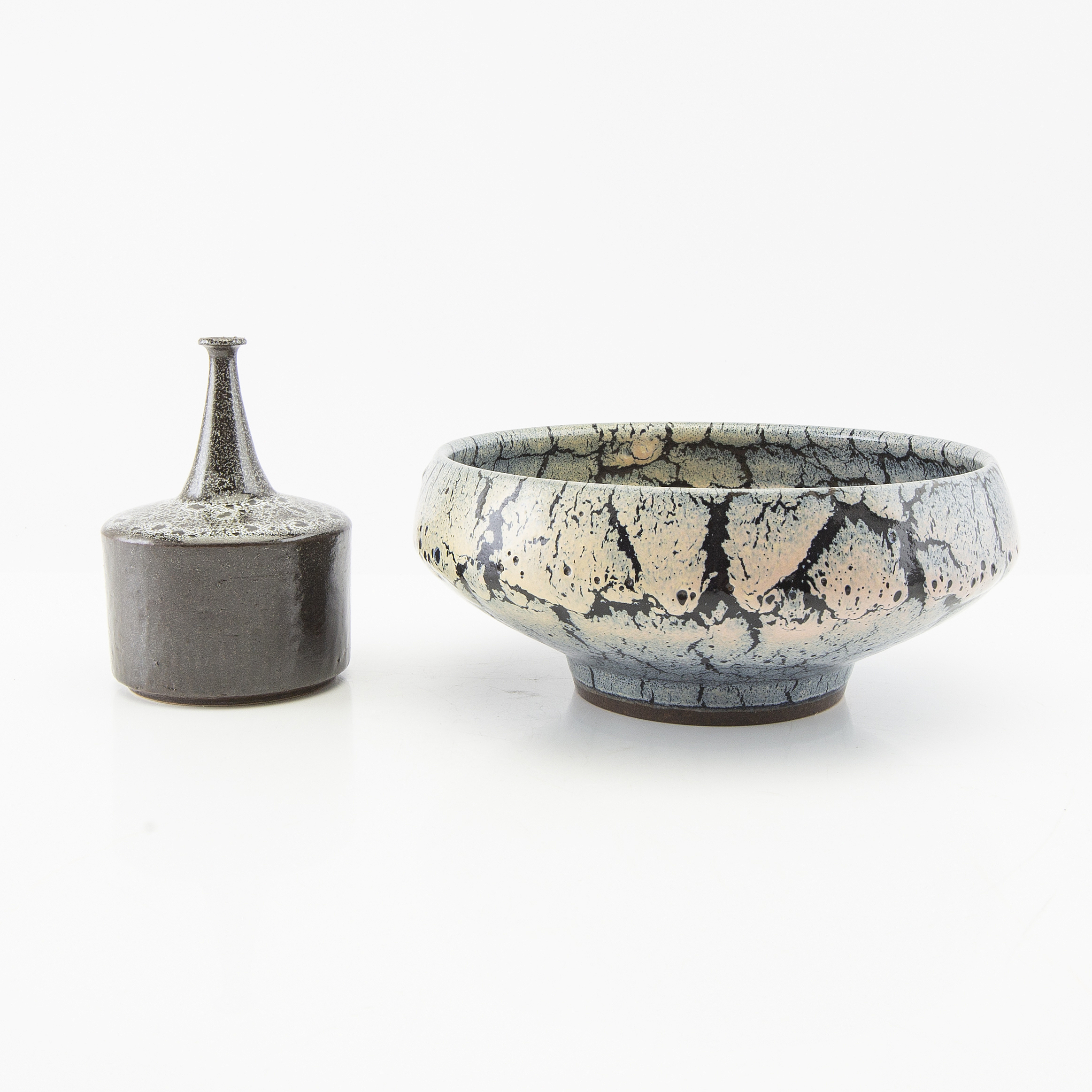 Yngve Blixt, skål och vas. stengods, signerade, 1970-tal. - Bukowskis