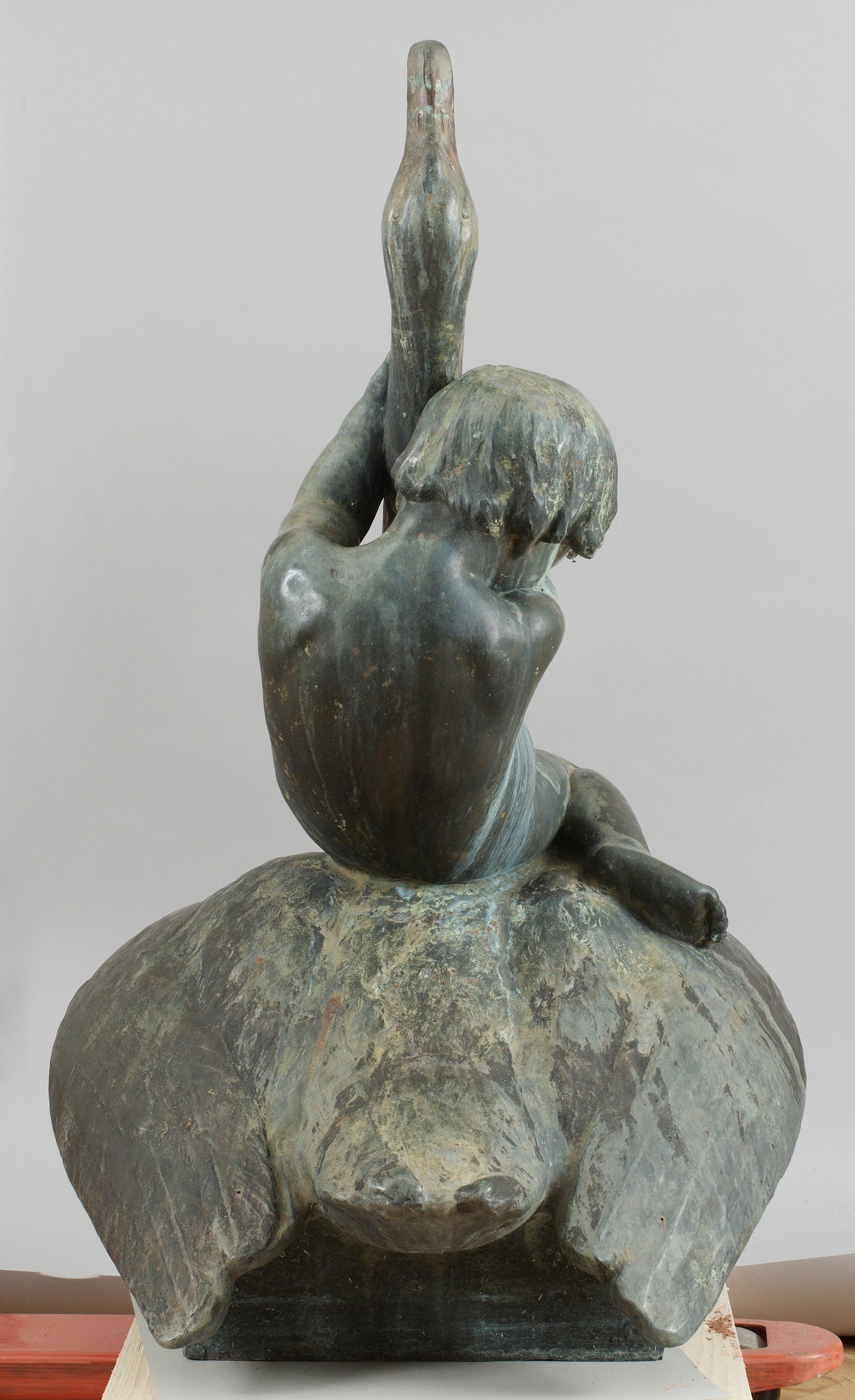 Theodor Lundberg, "Gosse lekande med svan" (Young boy playing with swan ...