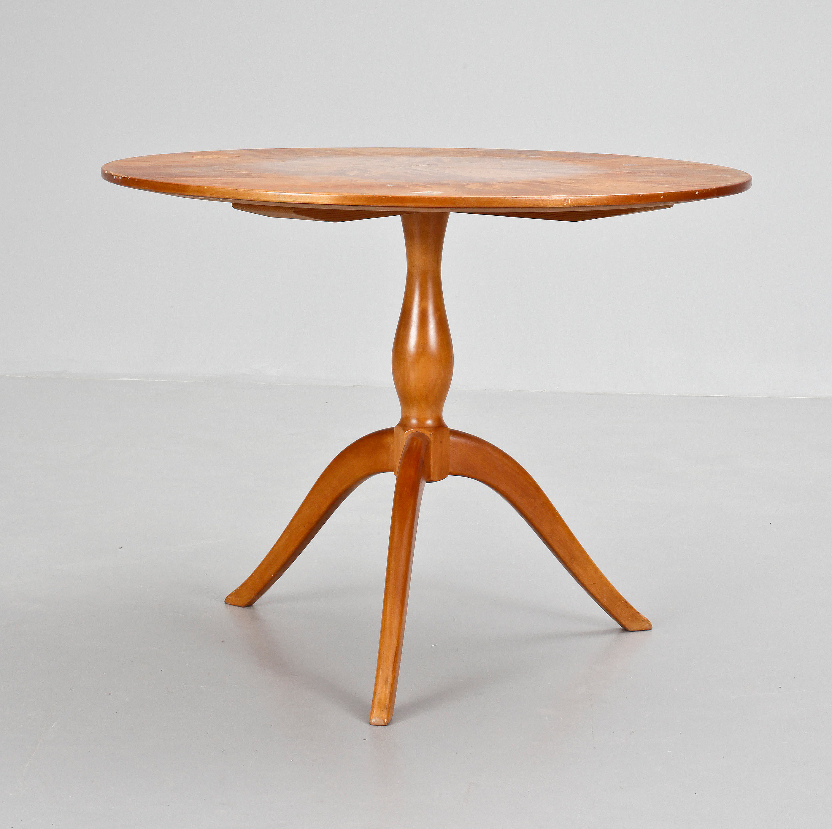 BORD. Carl Malmsten. - Bukowskis