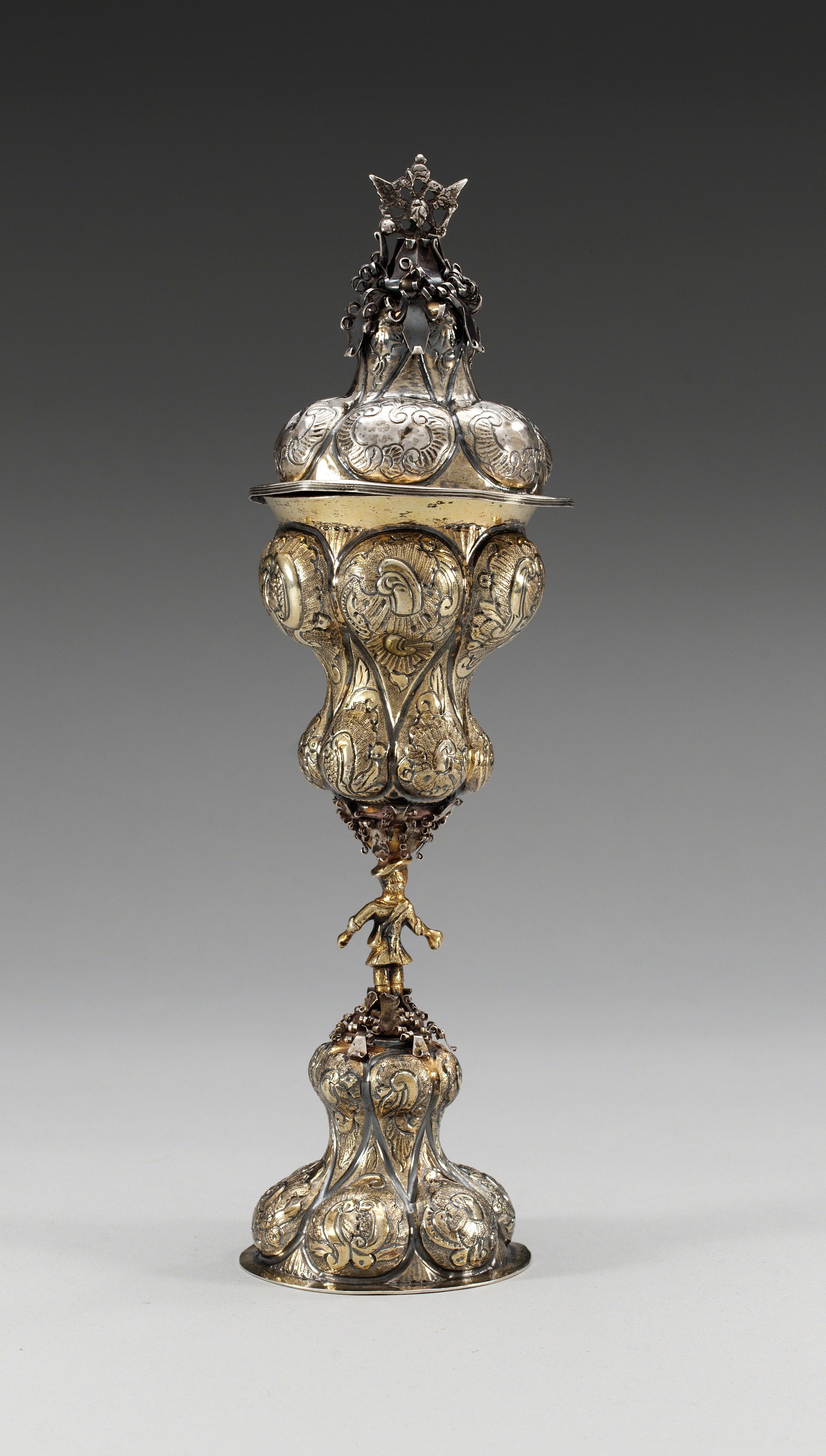 A RUSSIAN SILVER-GILT CUP AND COVER, unidentified makers mark, Moscow ...