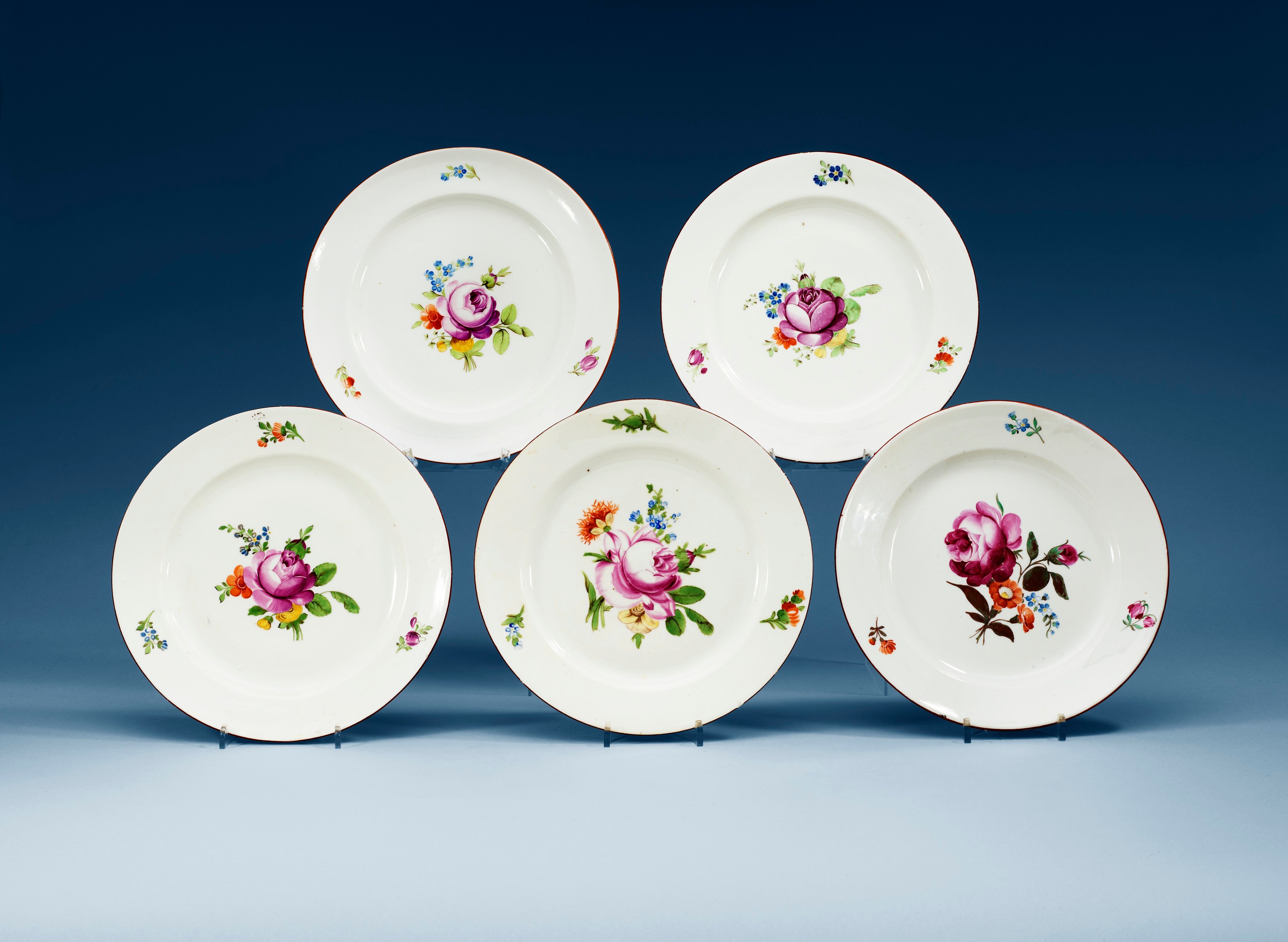 A set of five Gardner dinner plates, ca 1800. - Bukowskis