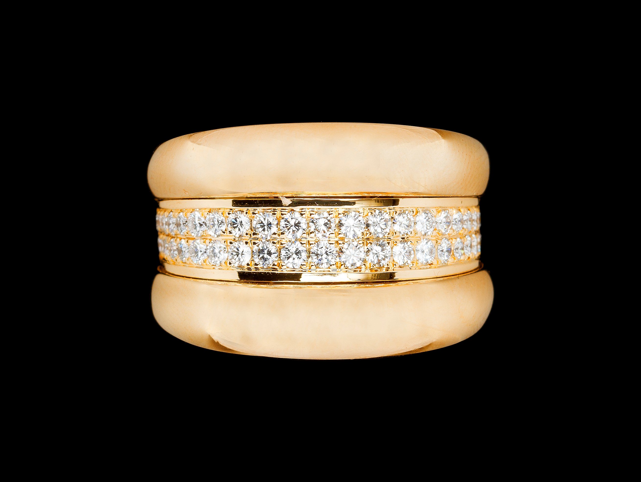 A Chopard 'La Strada' gold and diamond ring, tot. app. 0.75 cts ...