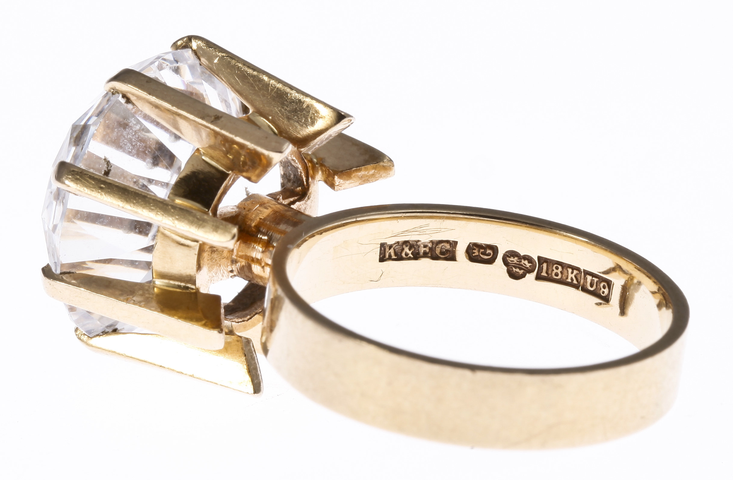 RING, guld 18K, bergkristall, Cesons Guldvaru, Göteborg 1978, totalvikt ...