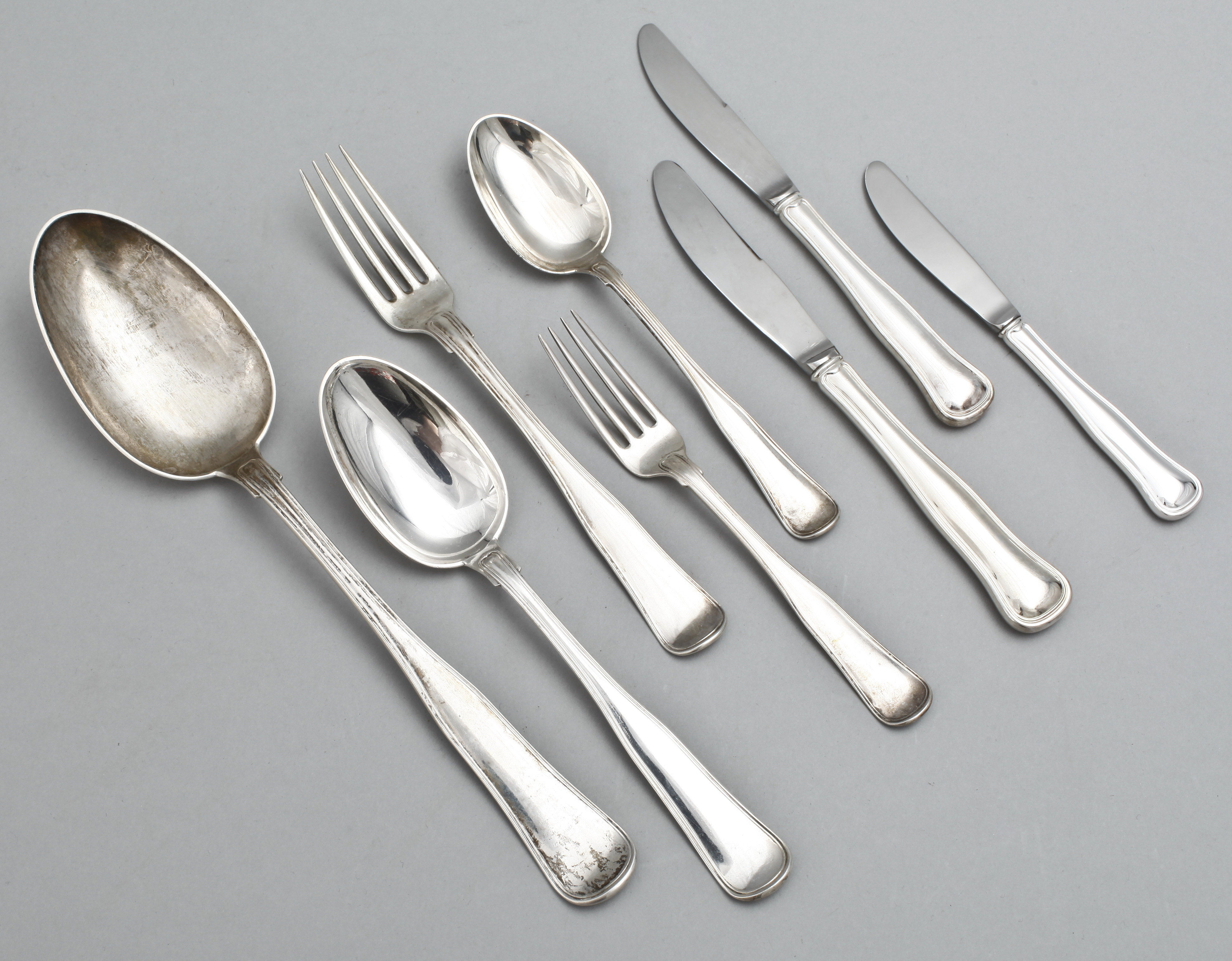 BESTICK, 74 delar, silver, "Gammal dansk", bl a P. Hertz, Köpenhamn ...