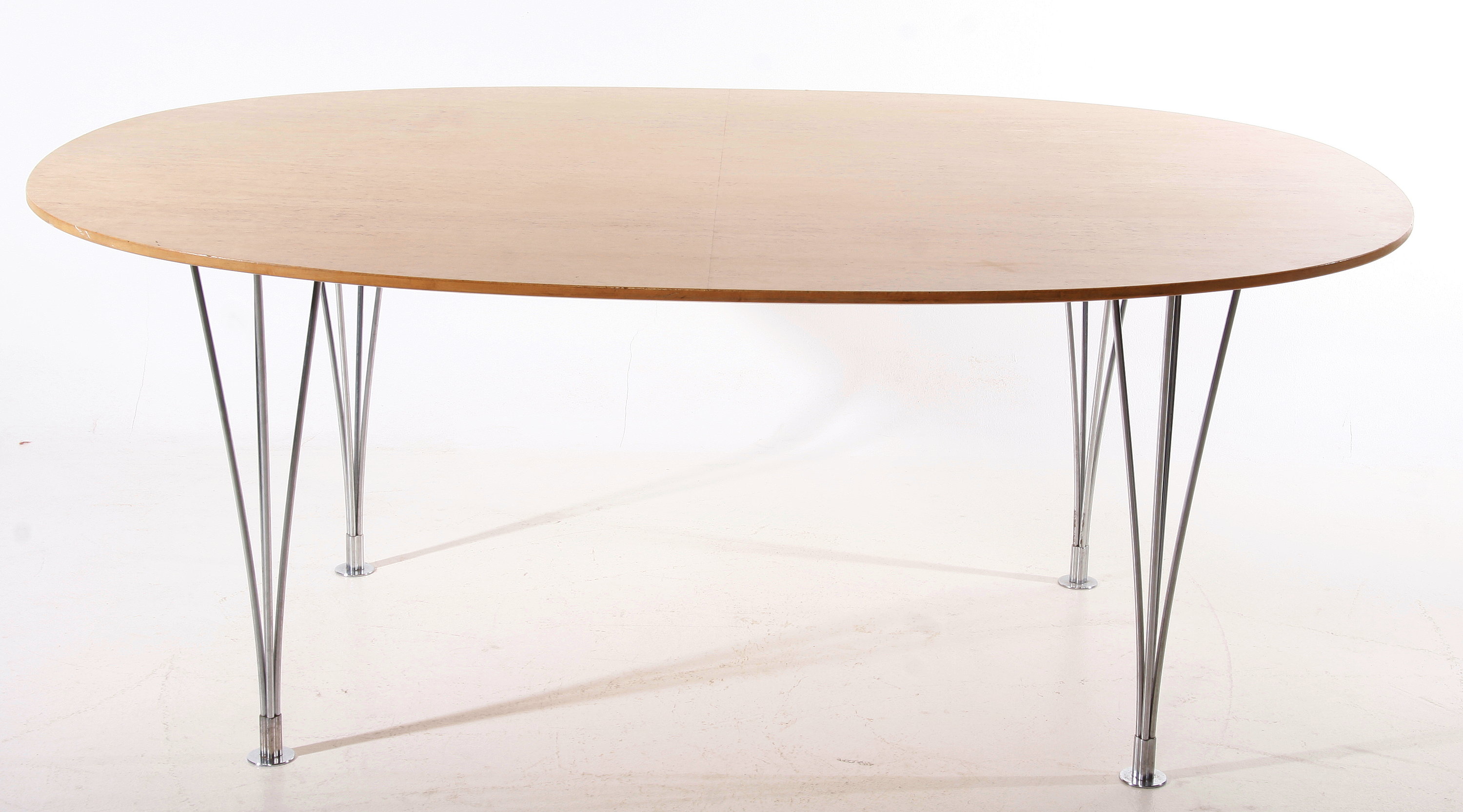 BORD, "Superellips", Bruno Mathsson & Piet Hein. - Bukowskis