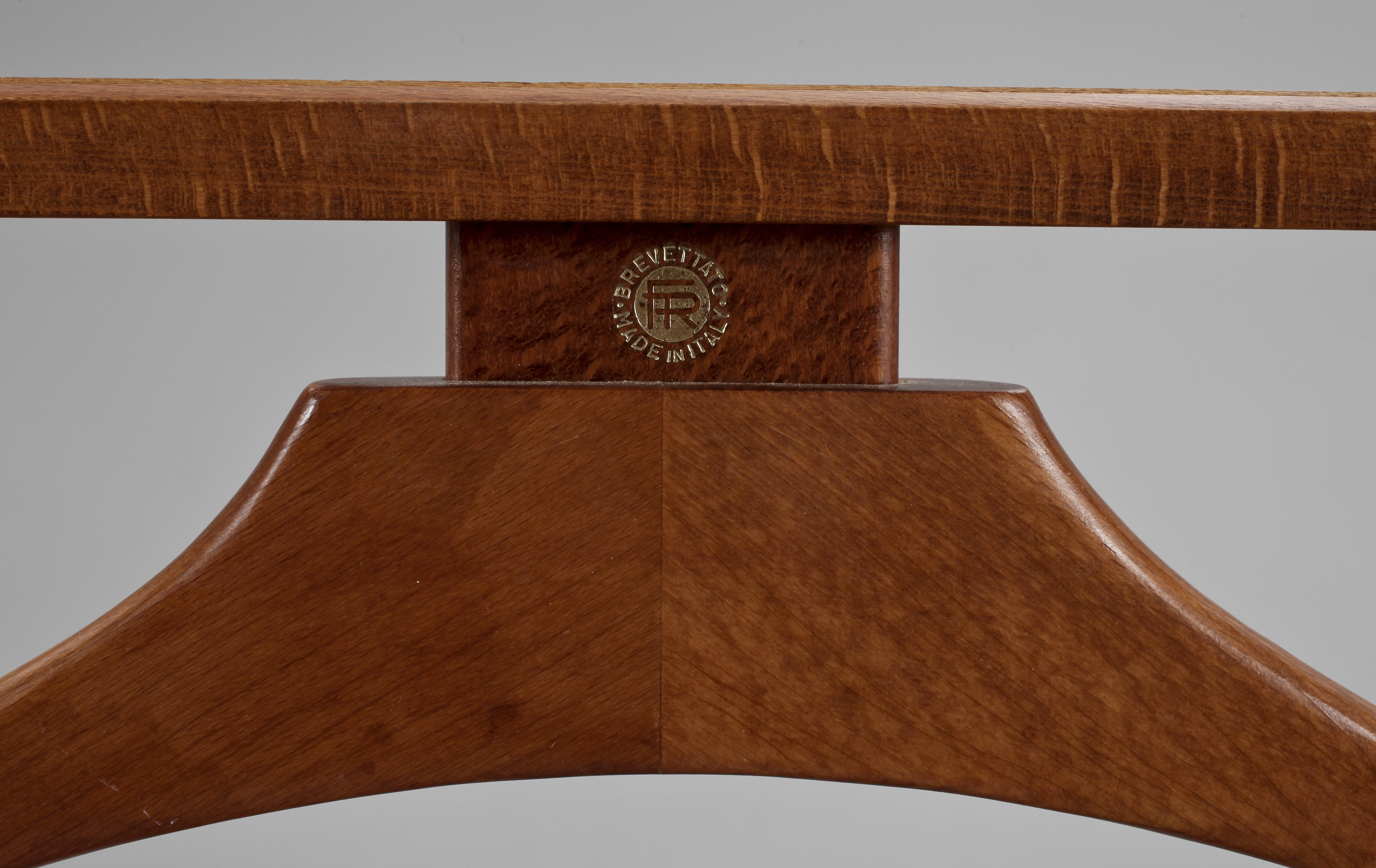 HERRBETJÄNT, Brevettato, Italien. - Bukowskis