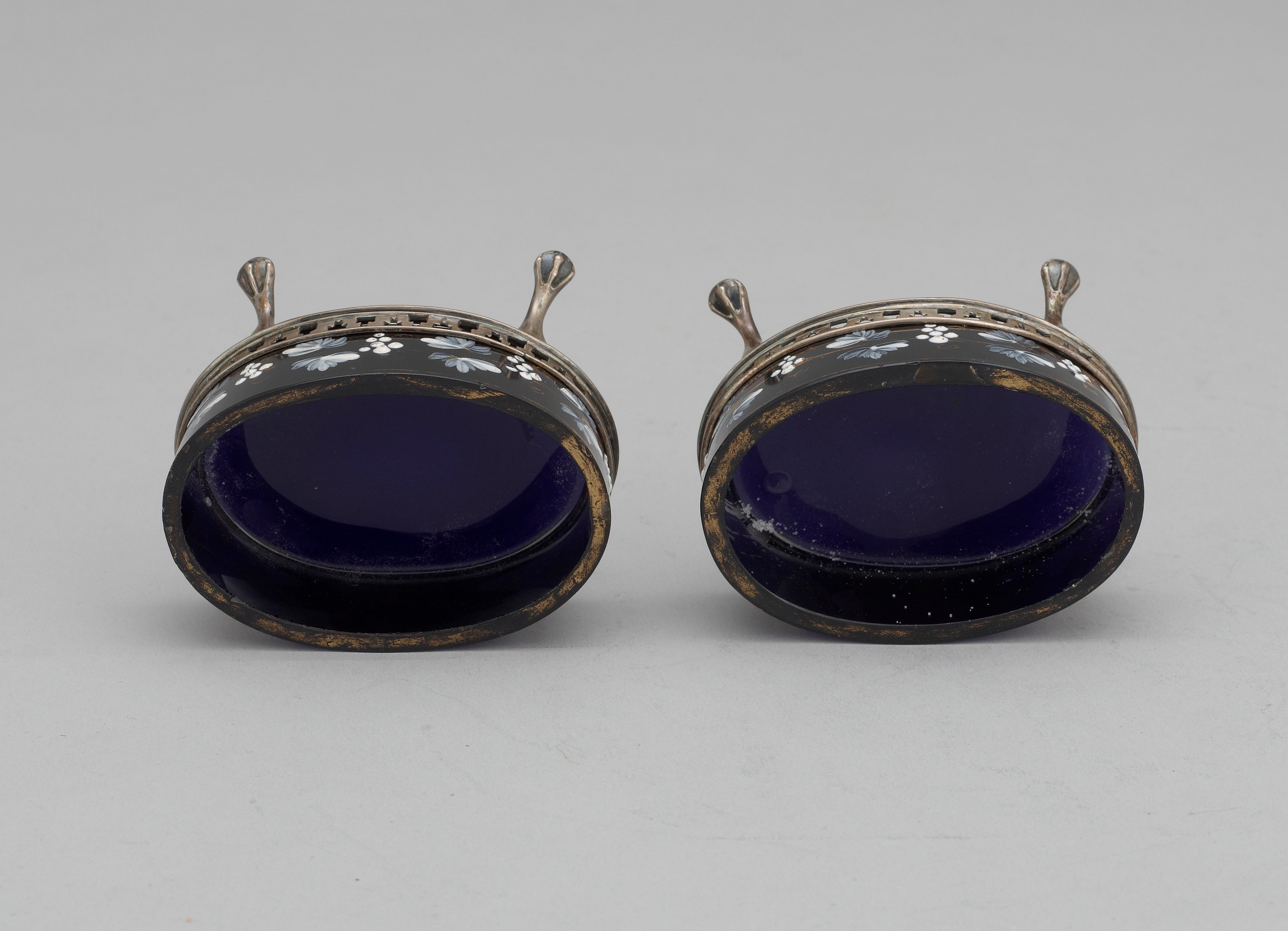 A pair of Swedish salts, maker´s mark G.G. Rehnberg, Norrköping 1797 ...