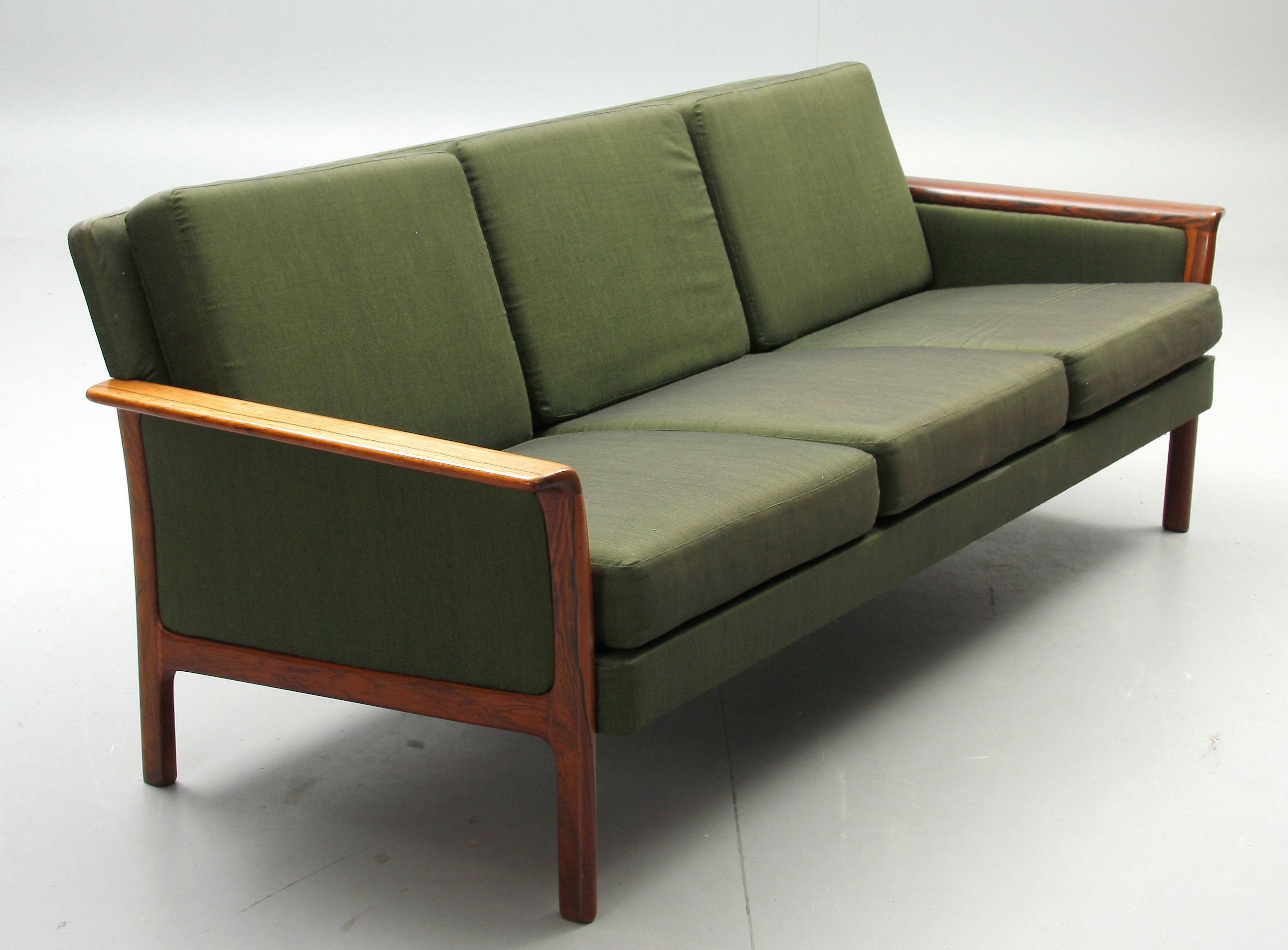 SOFFA samt FÅTÖLJ, Bröderna Andersson, Ekenässjön, 1960-tal. - Bukowskis