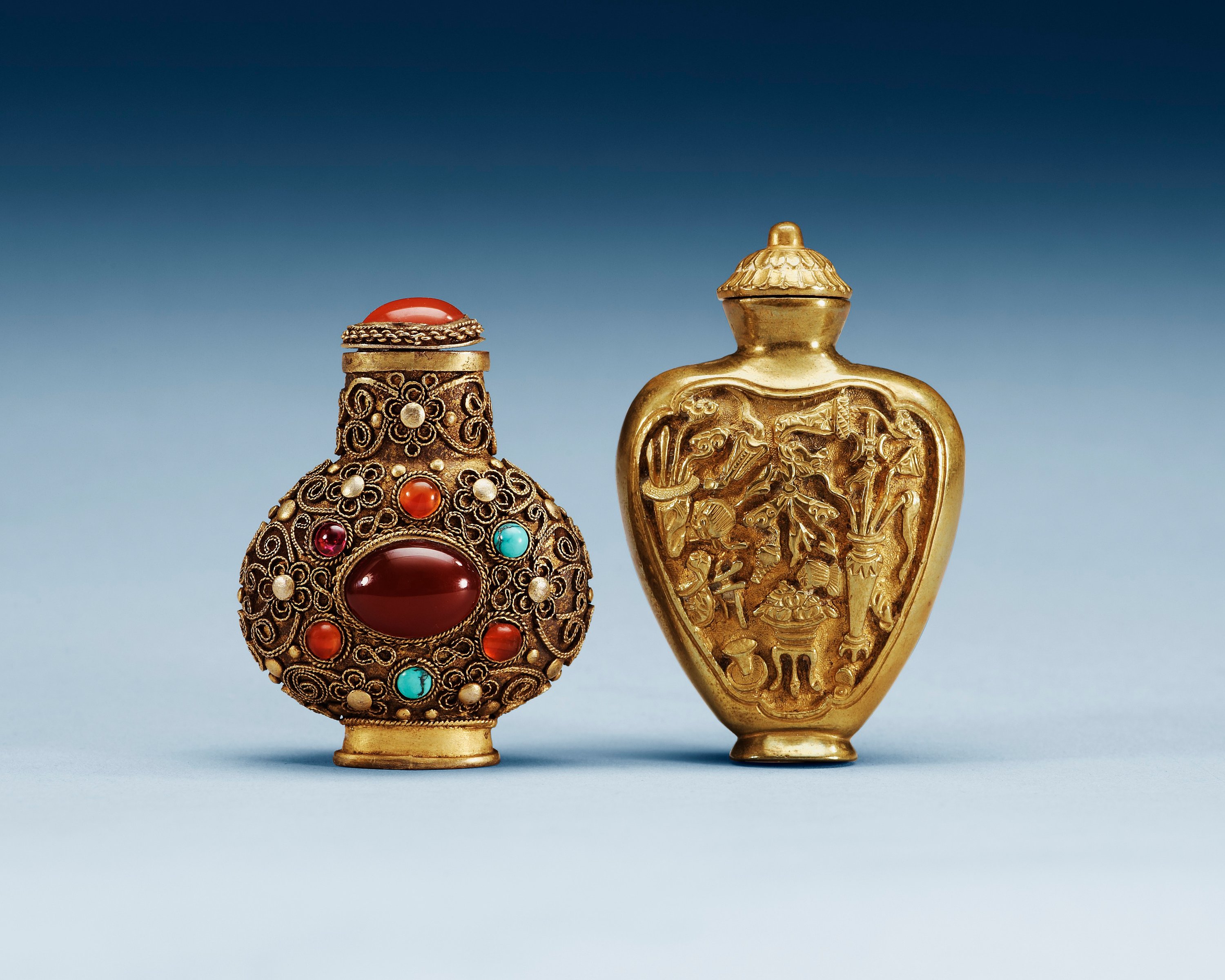 Two metal snuff bottles, Qing dynasty. - Bukowskis
