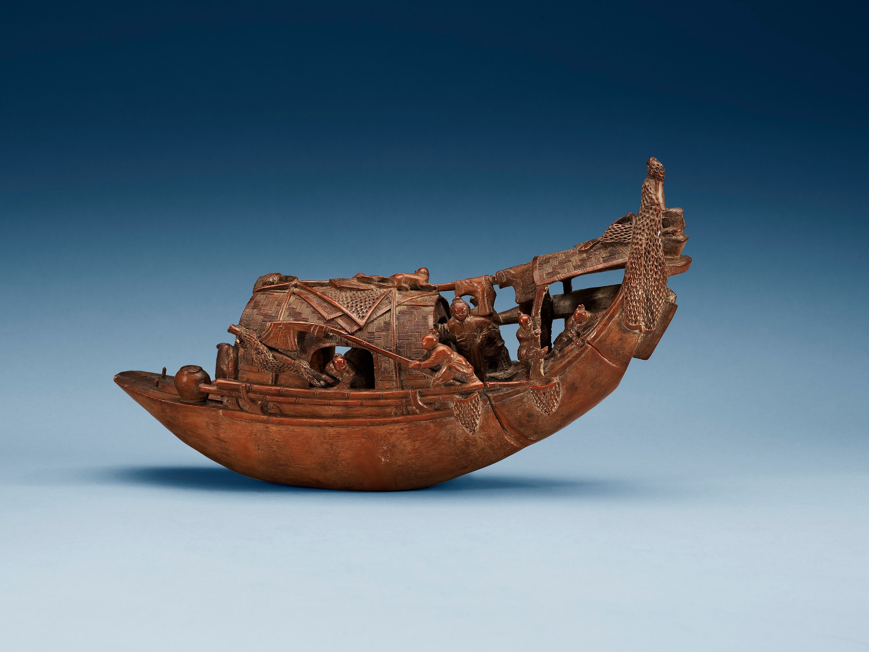 A finely carved bamboo model of a Chinese djonk, Qing dynasty. - Bukowskis