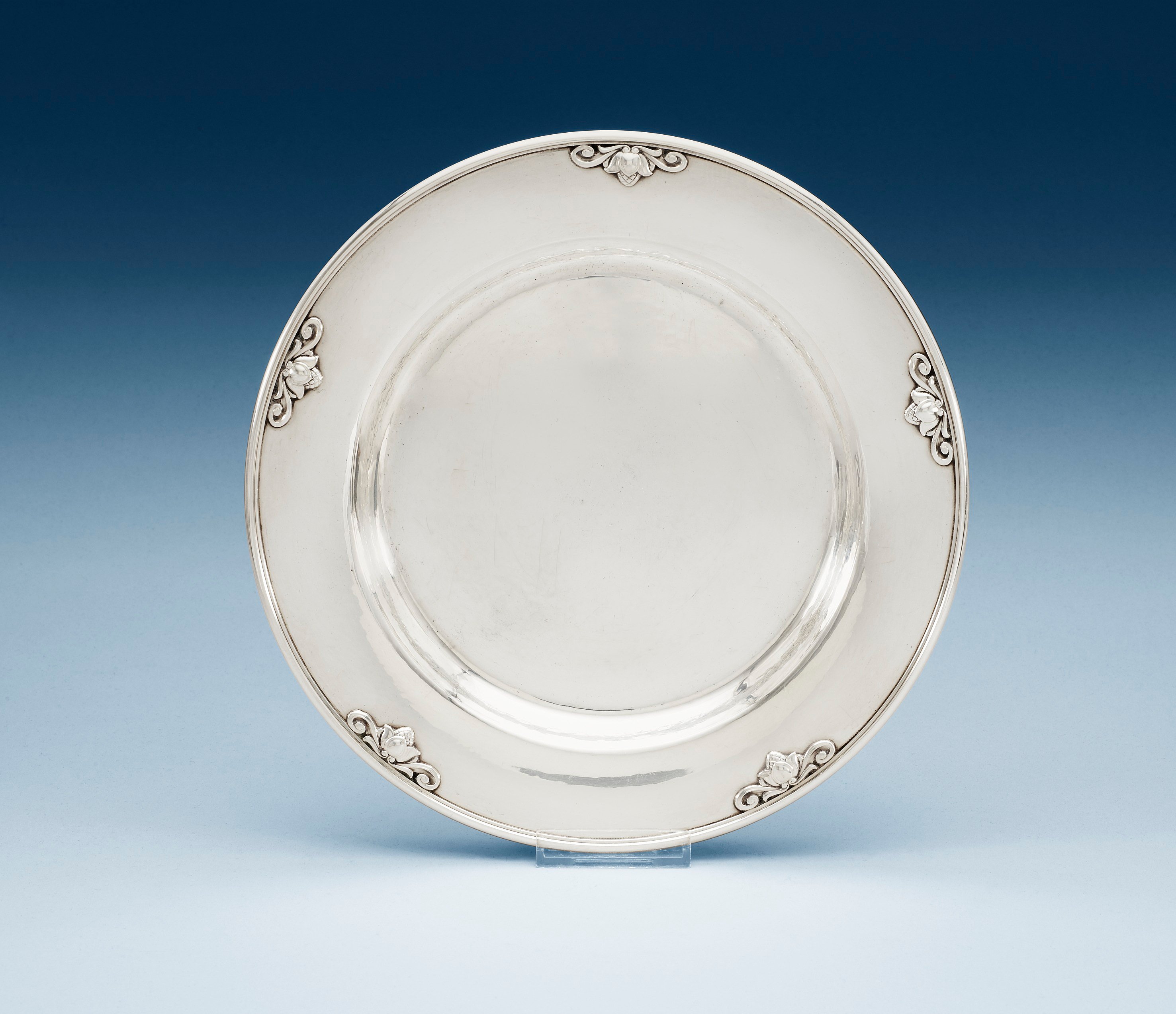 JOHAN ROHDE, fat, "Konge/Acorn" Georg Jensen 1933-45, - Bukowskis