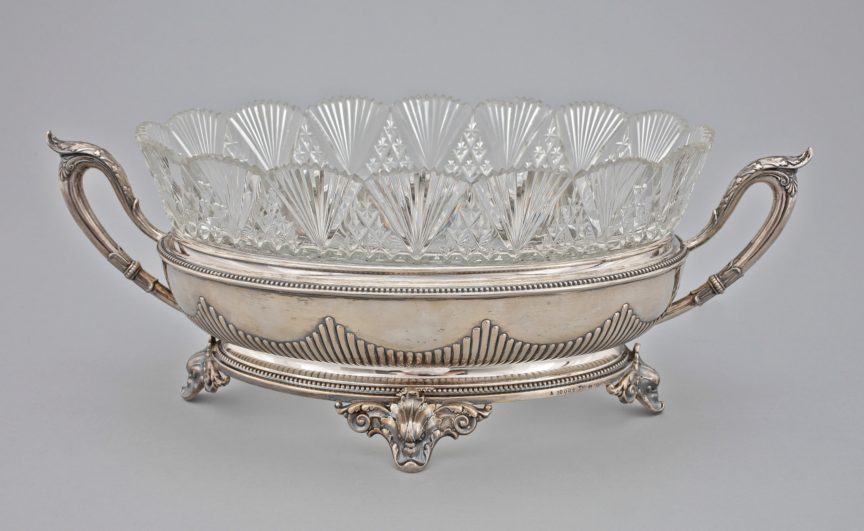JARDINIERE, låghaltigt silver samt glas. Friedrich Wilhelm Hespe ...