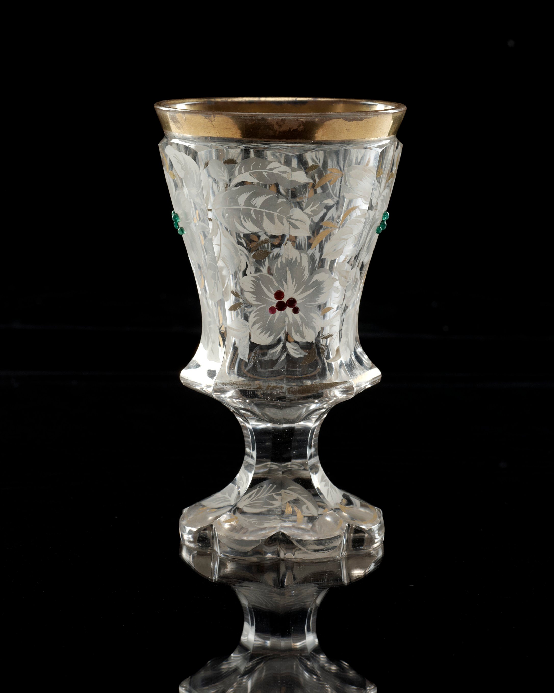A russian glass cup, mid 19th Century. - Bukowskis