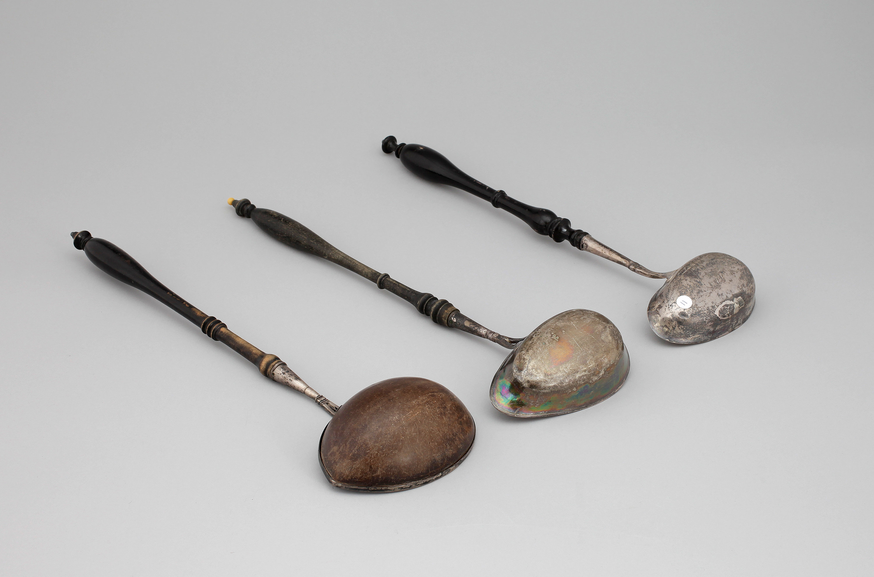 SLEVAR, 3st, silver o trä, bla Alexander Magnus Lundström, Visby (1803 ...